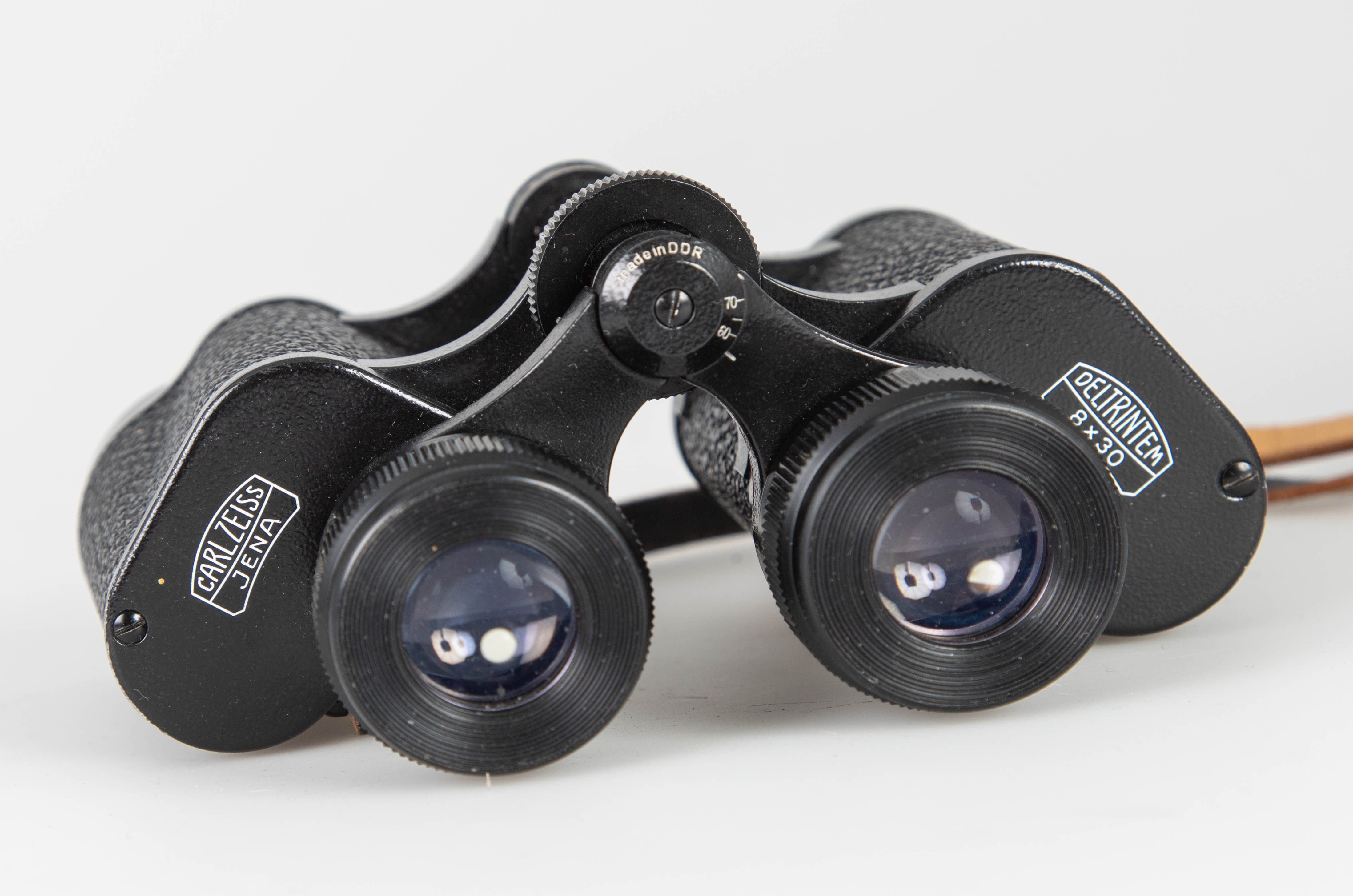 Bilder för 2022703. KIKARE. DELTRIN 8 X 30 CARL ZEISS JENA. - Auctionet