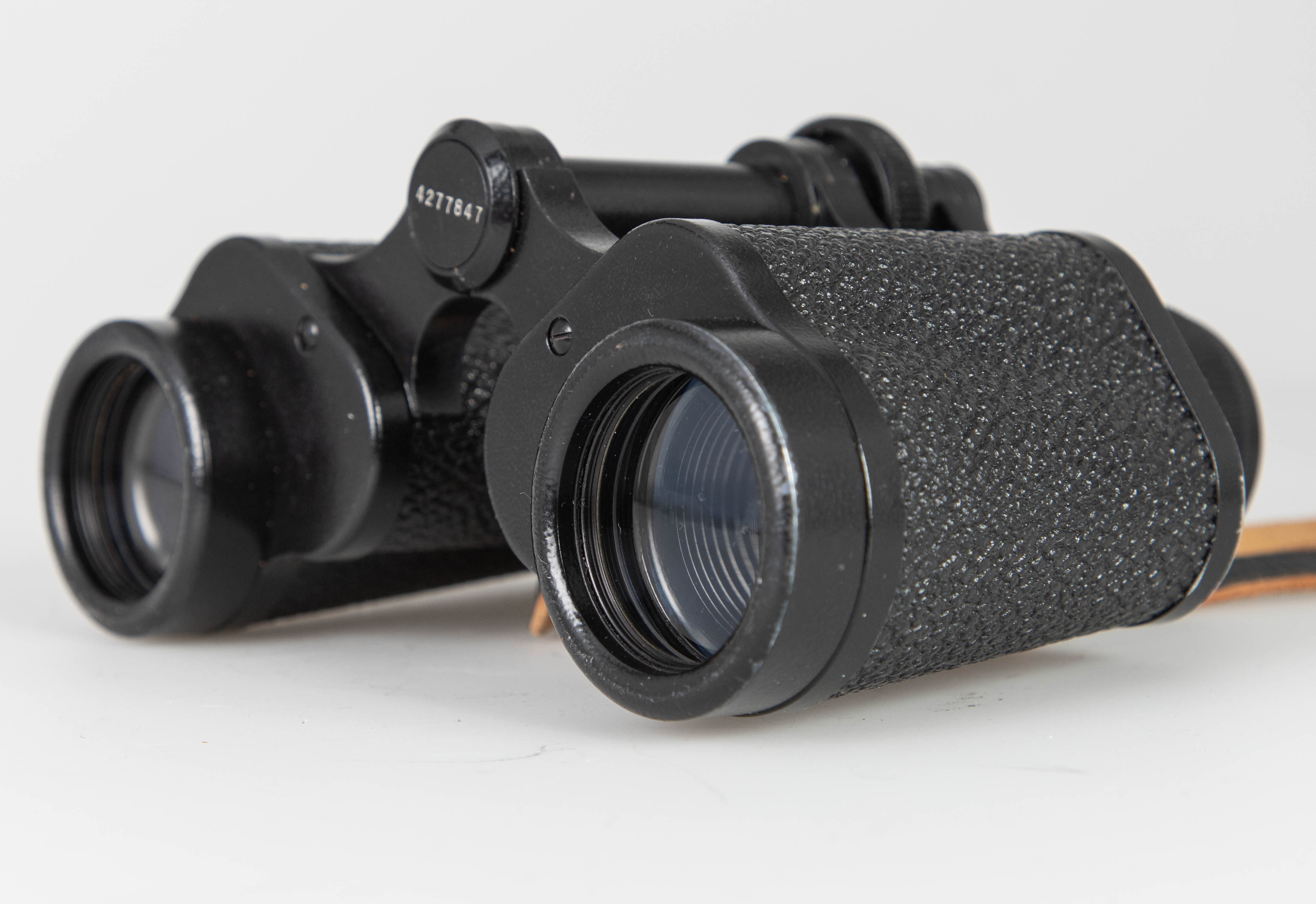 Bilder för 2022703. KIKARE. DELTRIN 8 X 30 CARL ZEISS JENA. - Auctionet