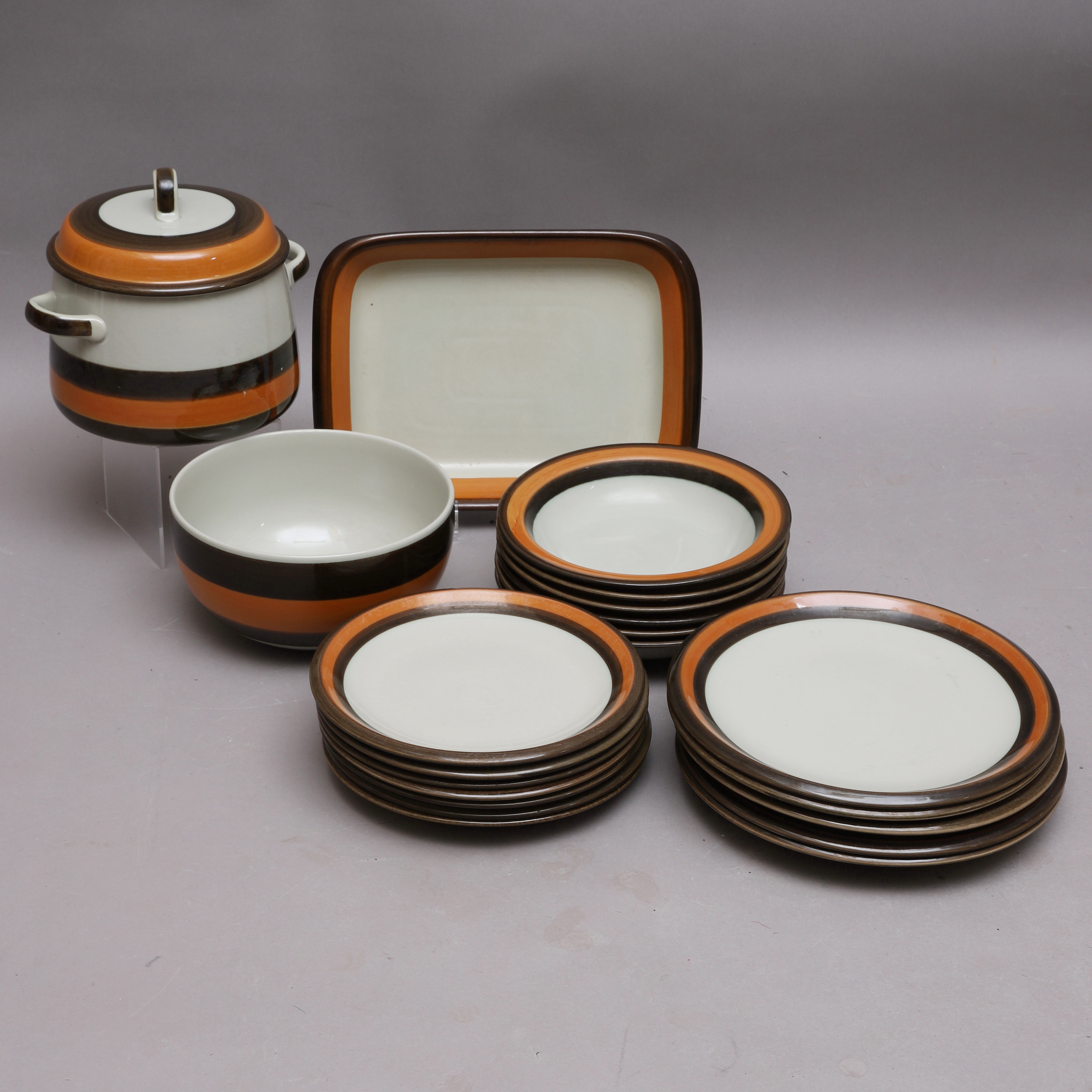 MARIANNE WESTMAN. matservis, 21 delar, stengods, "Annika", Rörstrand ...