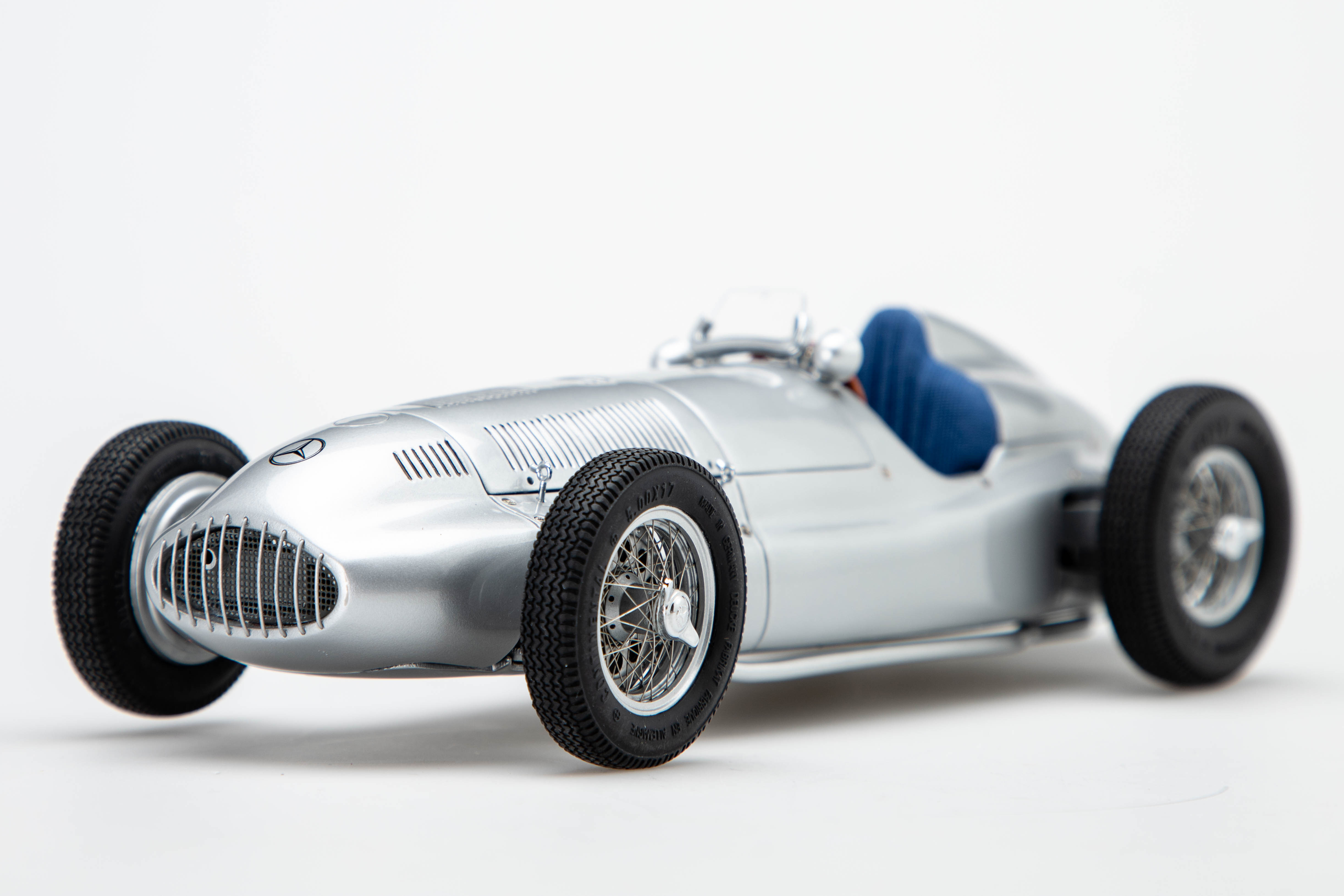 Images for 2036334. CMC EXCLUSIVE MODELLE. CMC 1:18 Mercedes Benz W165 ...