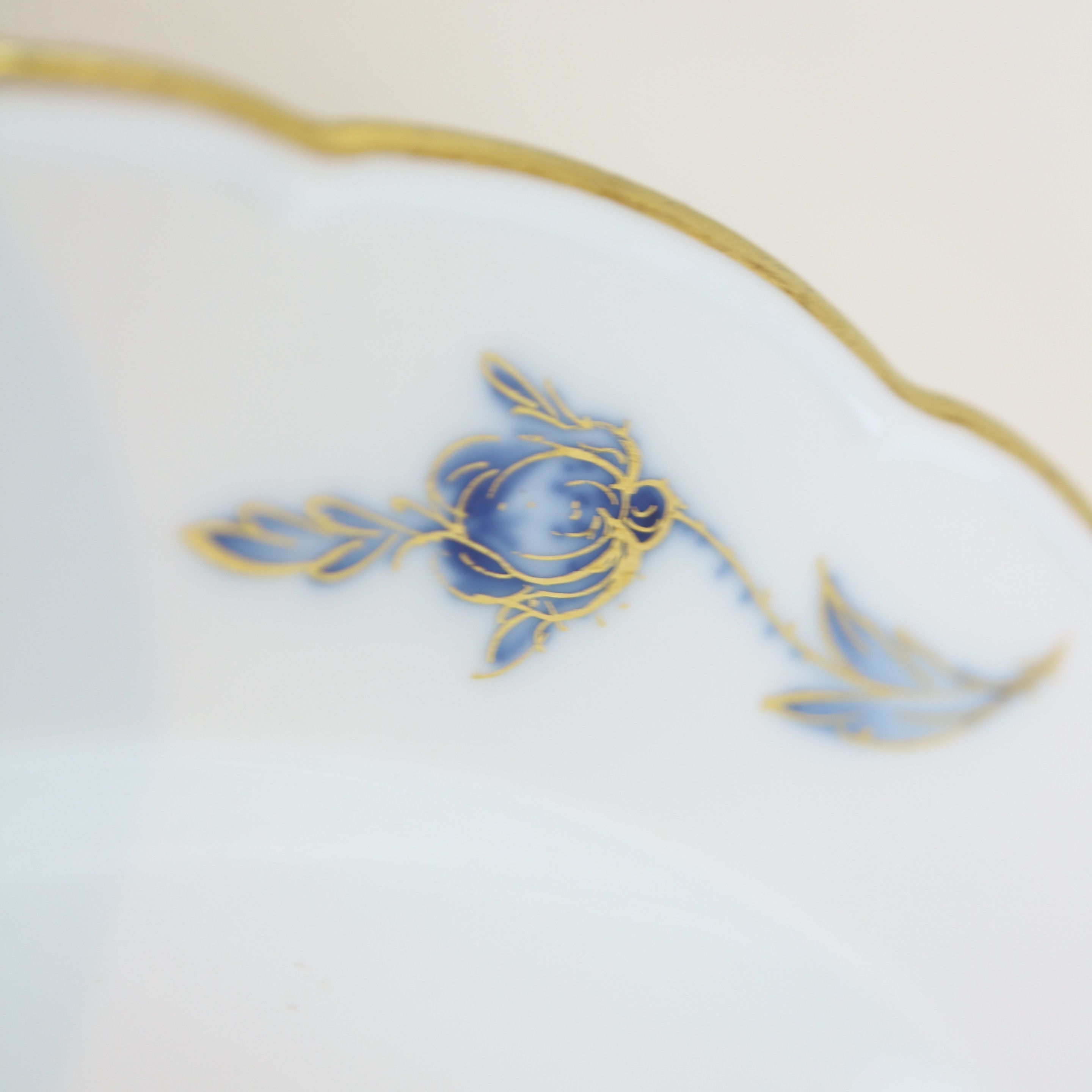 Imágenes para 2042181. PLATO APERITIVO MEISSEN FLOR AZUL CON INSECTOS Y ...