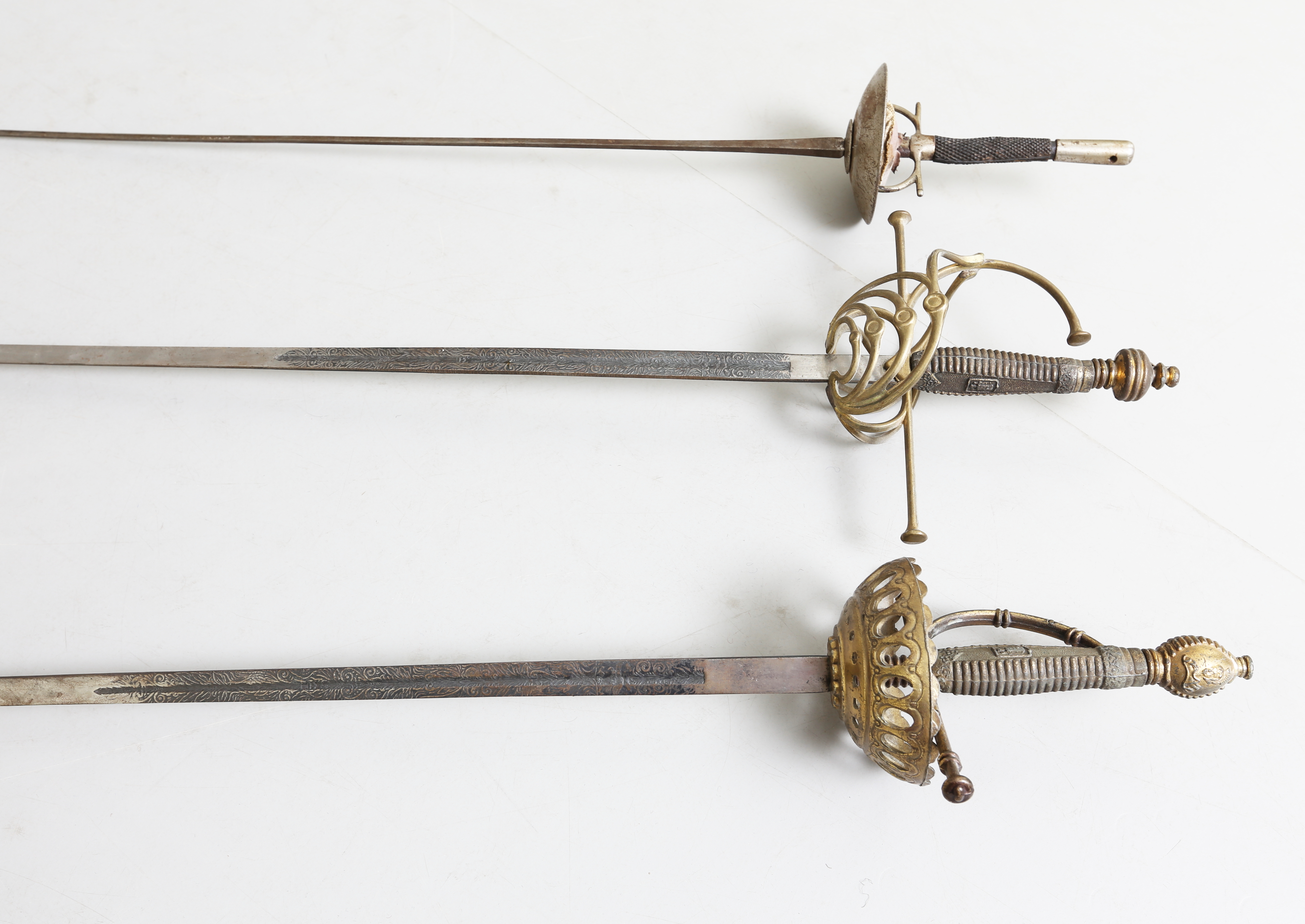 Bilder zu 204483. VÄRJOR und Florett, 20. Jahrhundert. - Auctionet