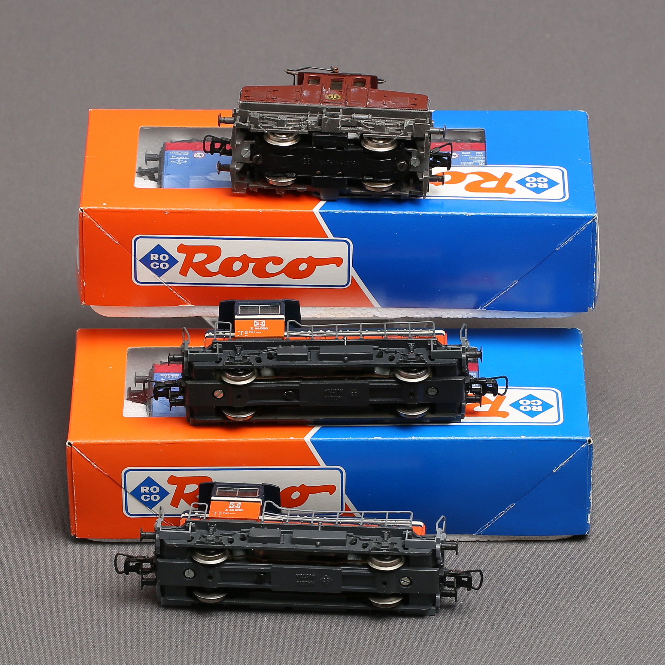 Images for 2055895. 2 ROCO SJ Z66 and LKAB F25 gear locomotives and 2 ...