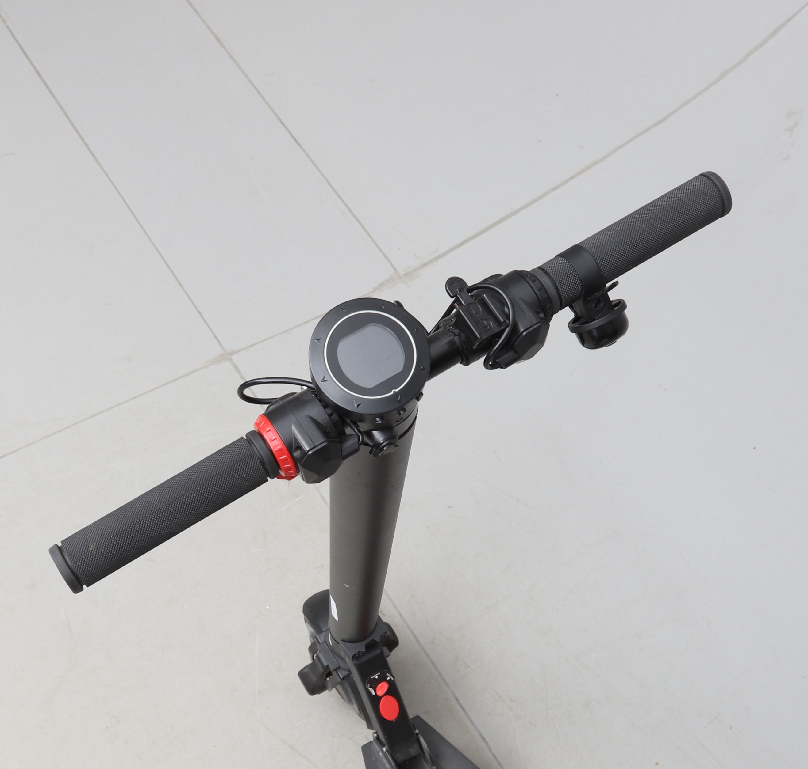 Bilder för 2058417. EL-SCOOTER, 2000-tal. - Auctionet