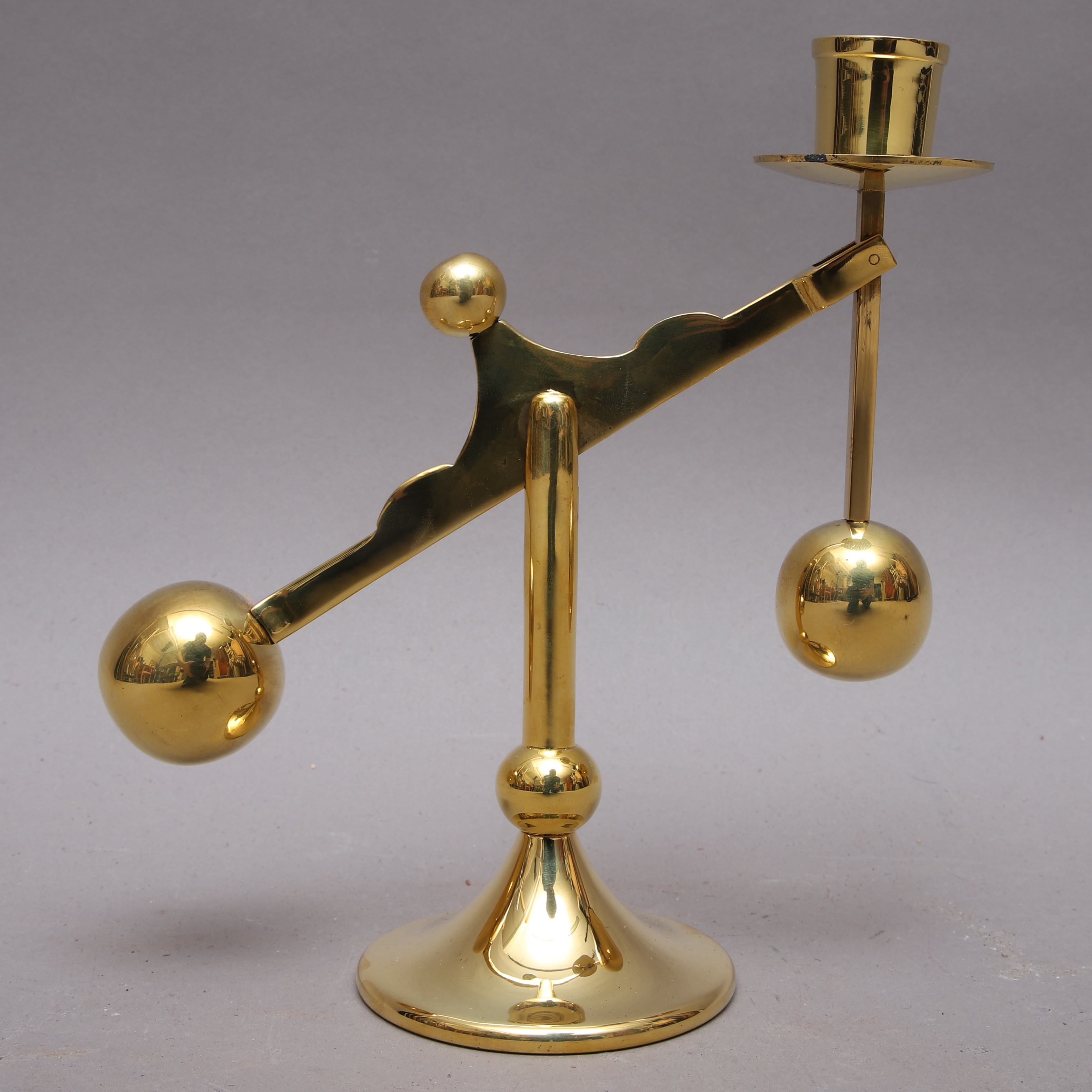 PENDELLLJUSSTAKE, Mässing, Scandia present, Sverige. 1900-tal. | Barnebys