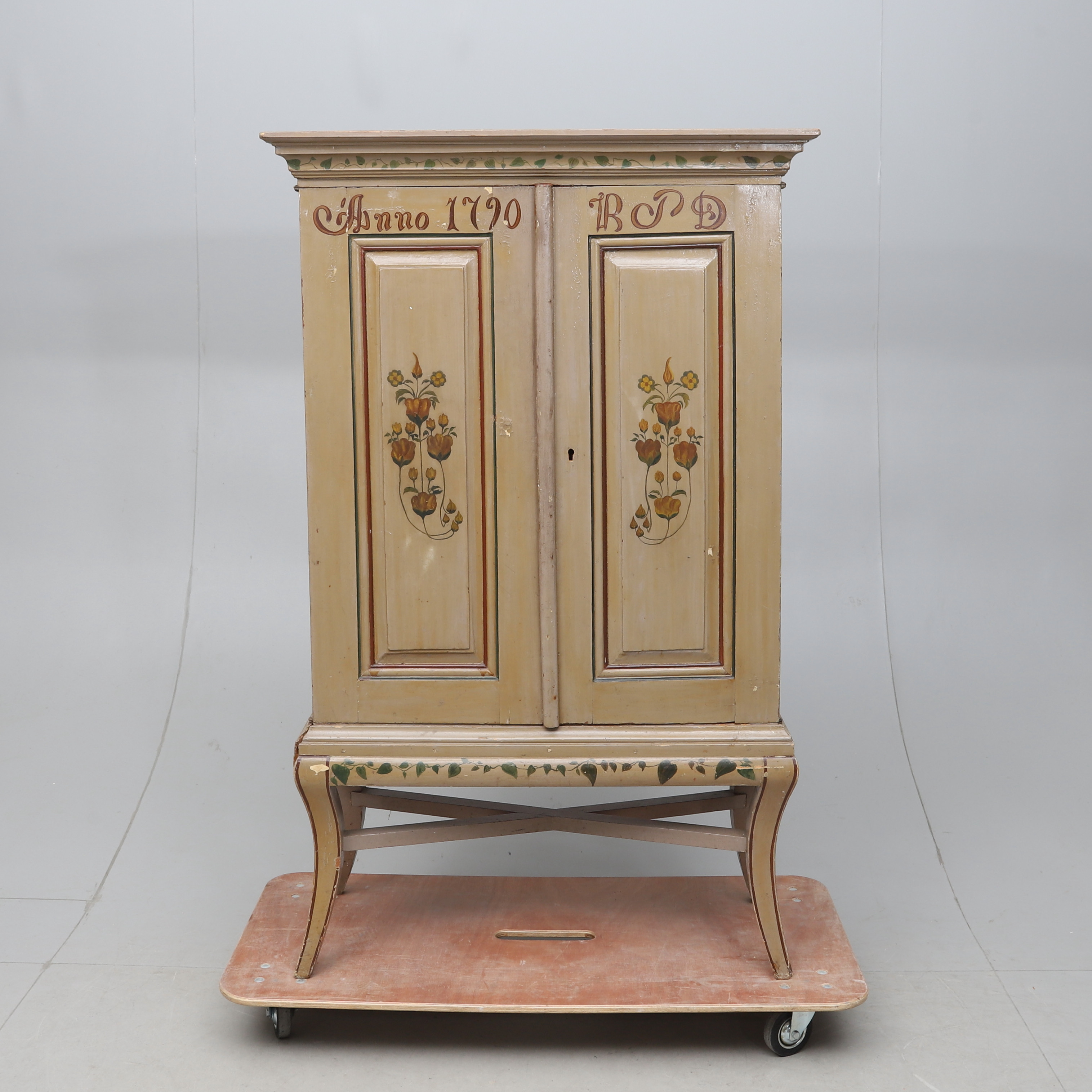 SKÅP, allmoge, 1700-/1800-tal. | Barnebys