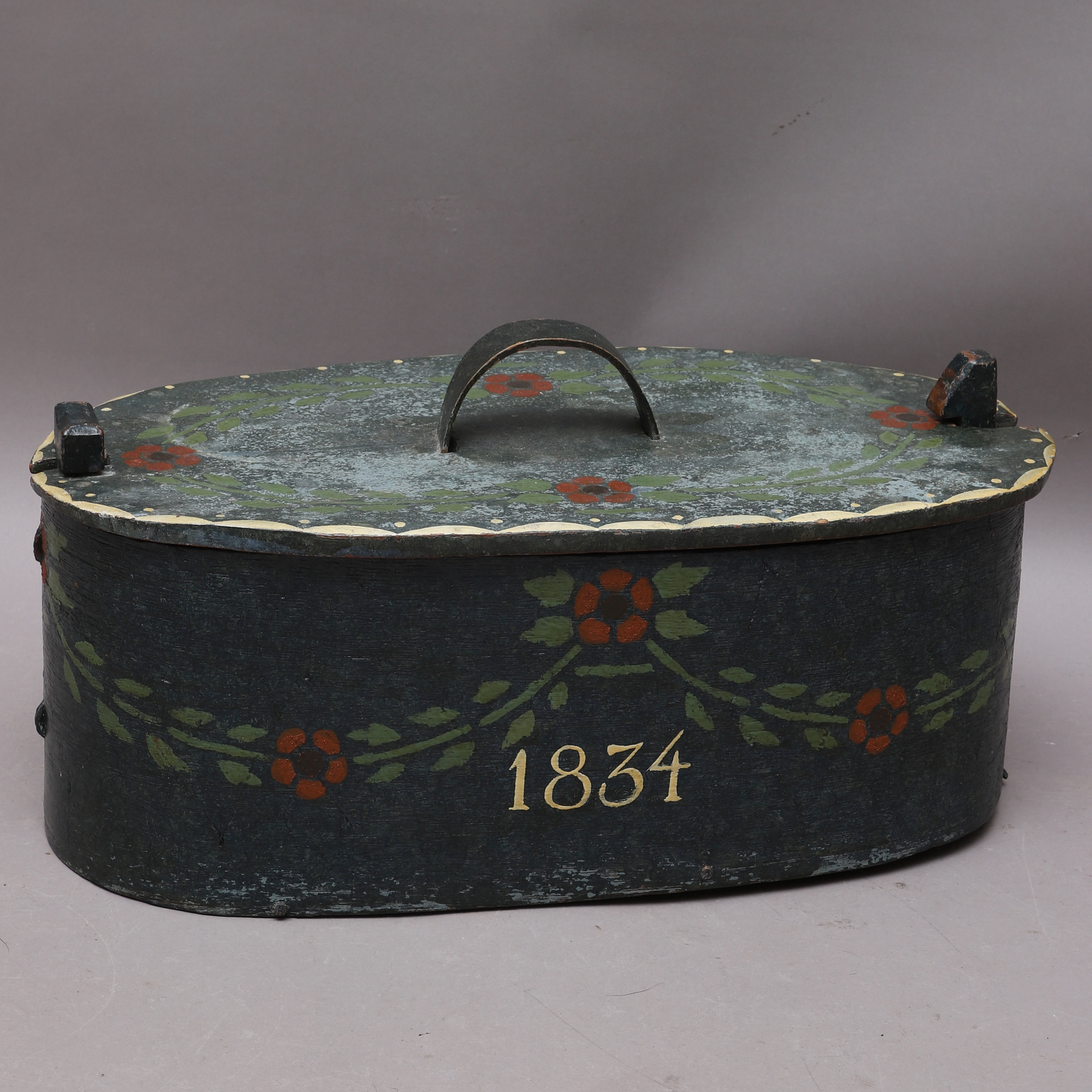 SVEPASK, allmoge, målad. Allmoge - Skålar & Skrin - Auctionet