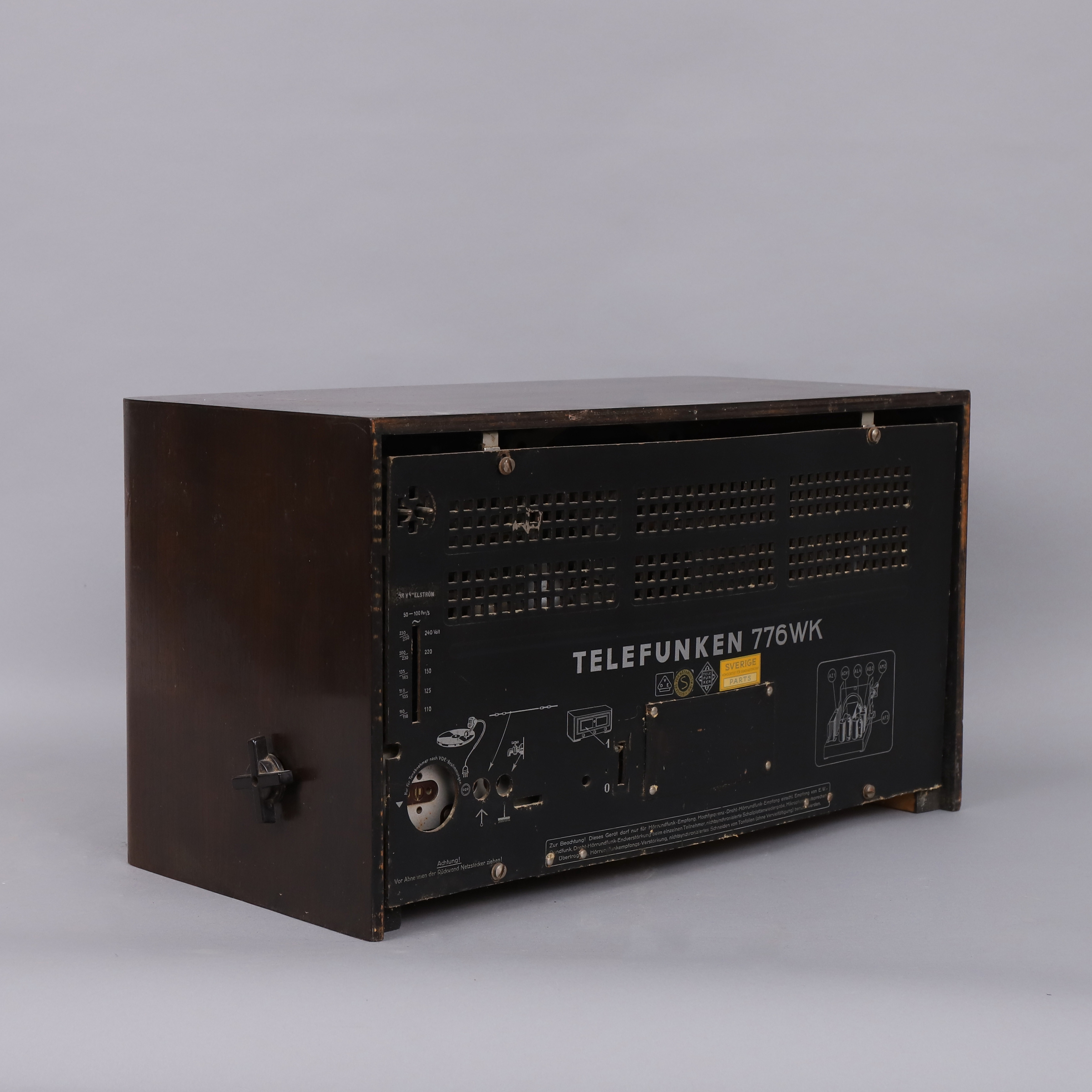 Images for 2104341. RADIO Telefunken, 1930s, Germany. - Auctionet