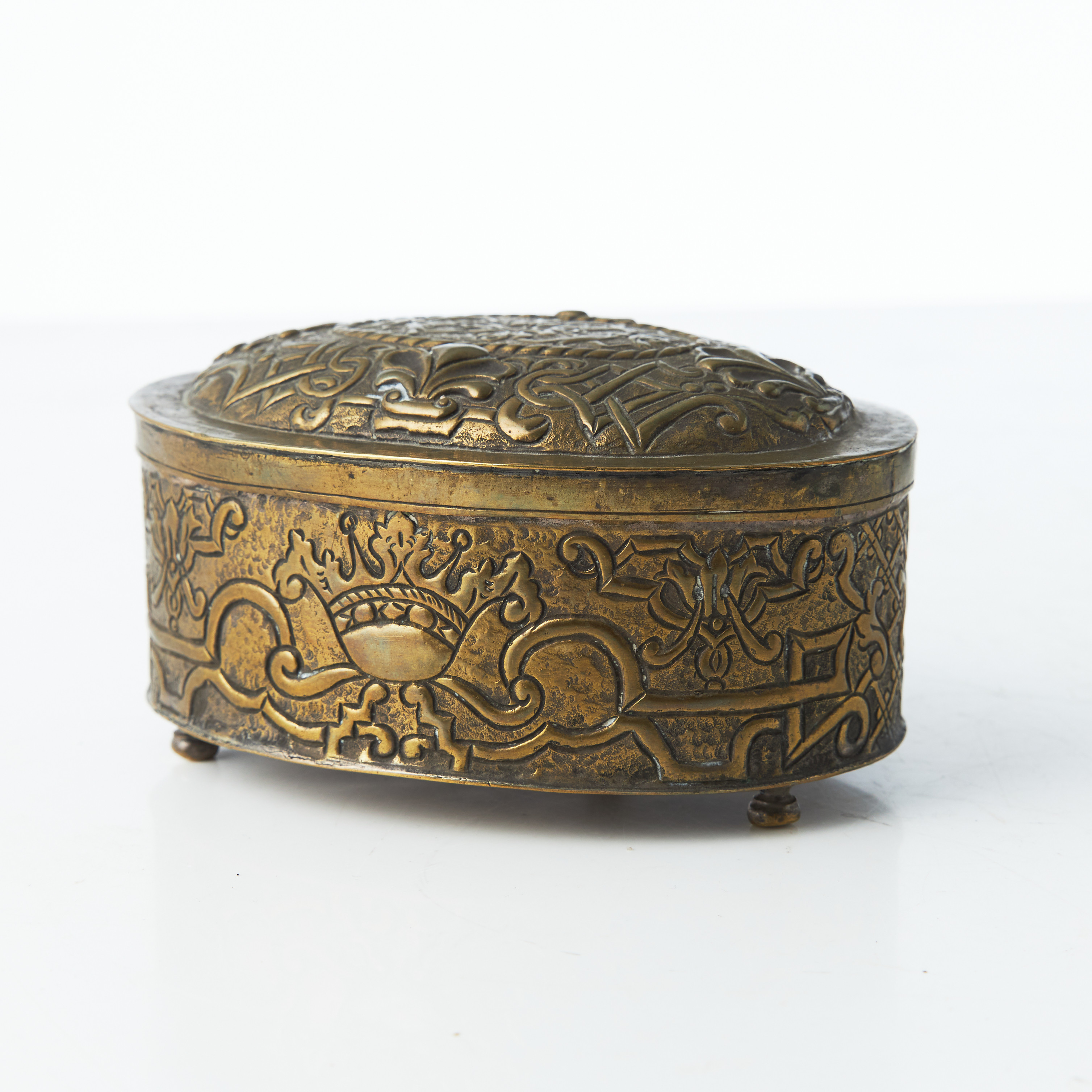 Images for 2111961. WAFER BOX, brass, 17th/1800s, 3 ball feet on the ...
