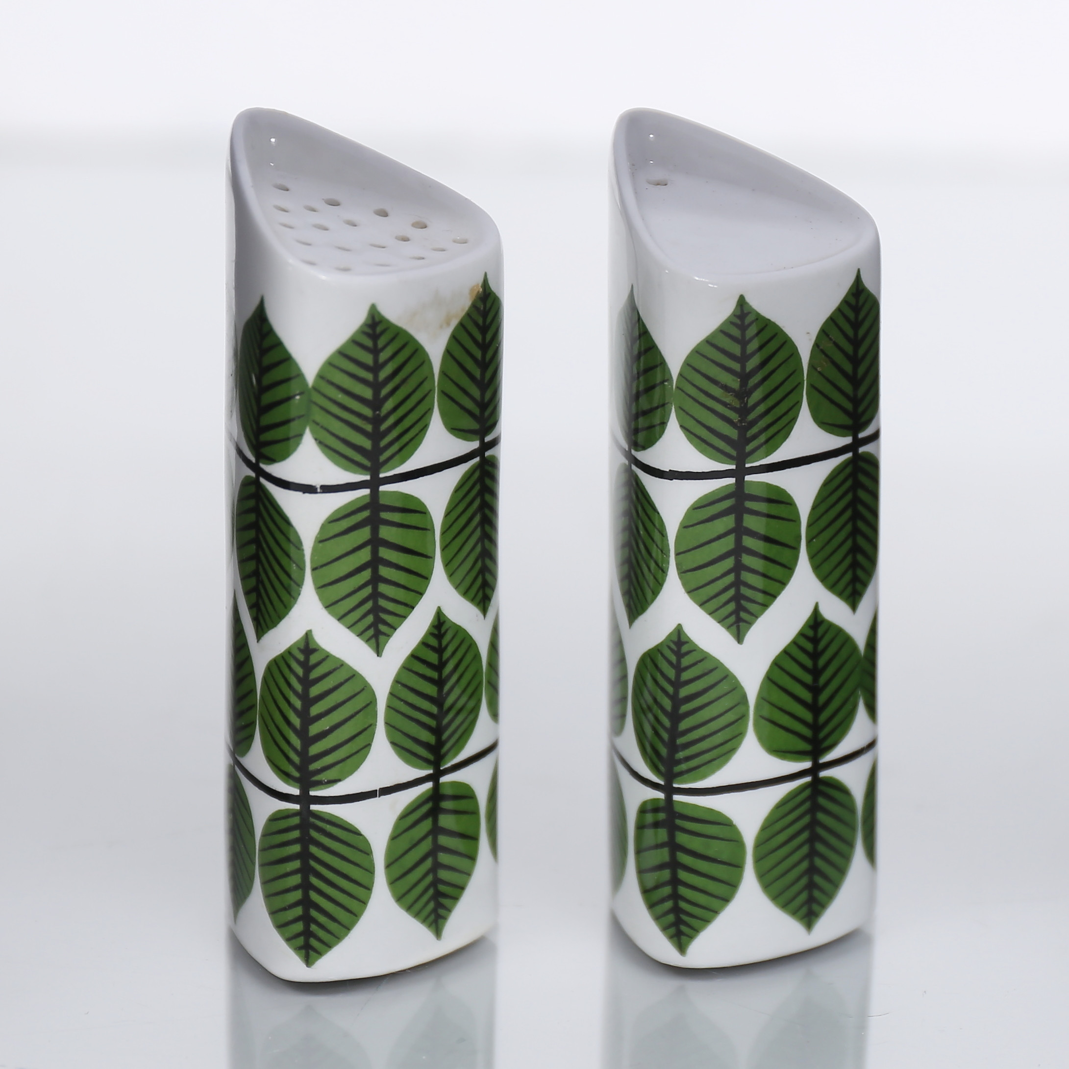 Images for 2120742. STIG LINDBERG. Salt and pepper shakers, "Berså ...