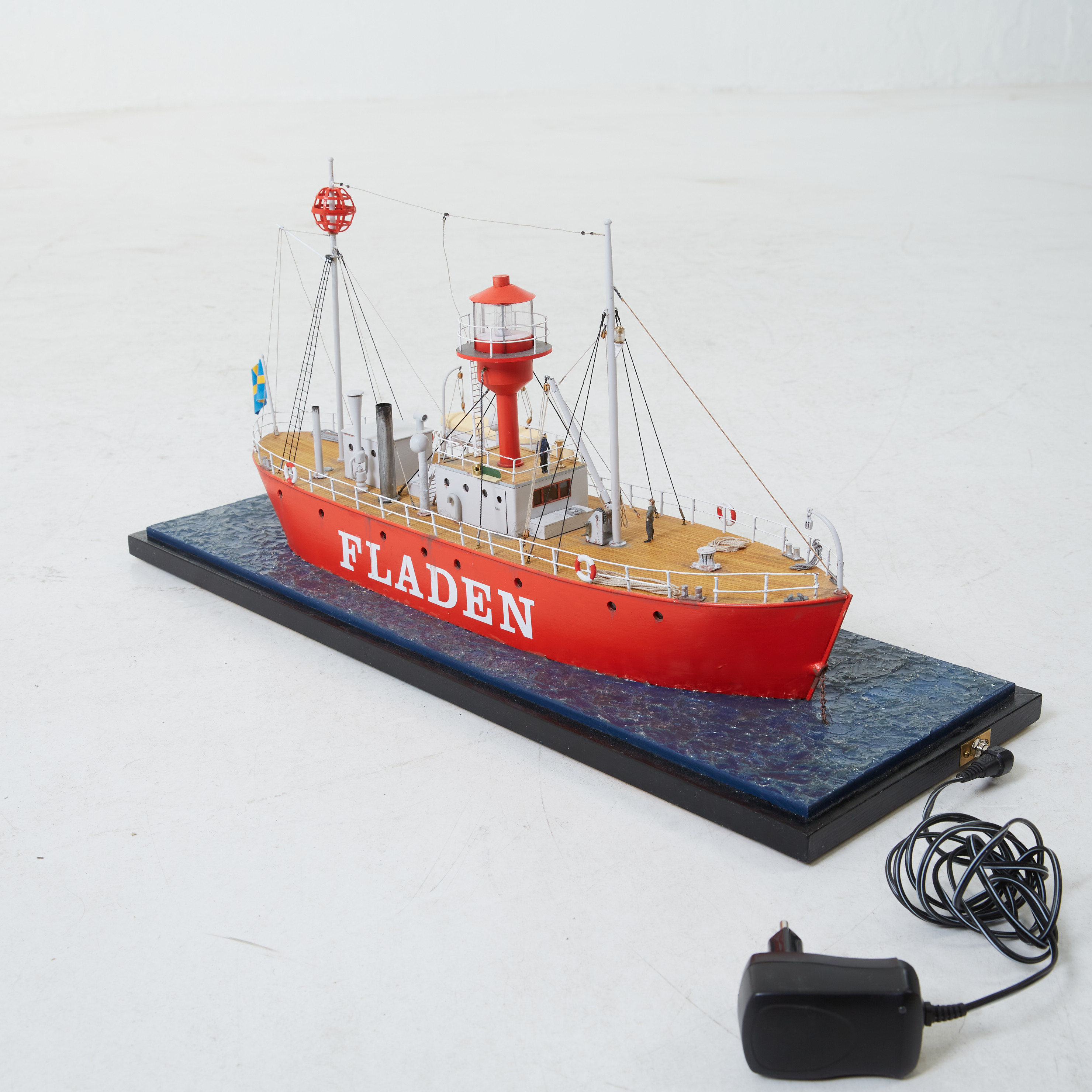 Images for 2161818. BOAT MODEL, in the form of a lighthouse, "Fladen ...