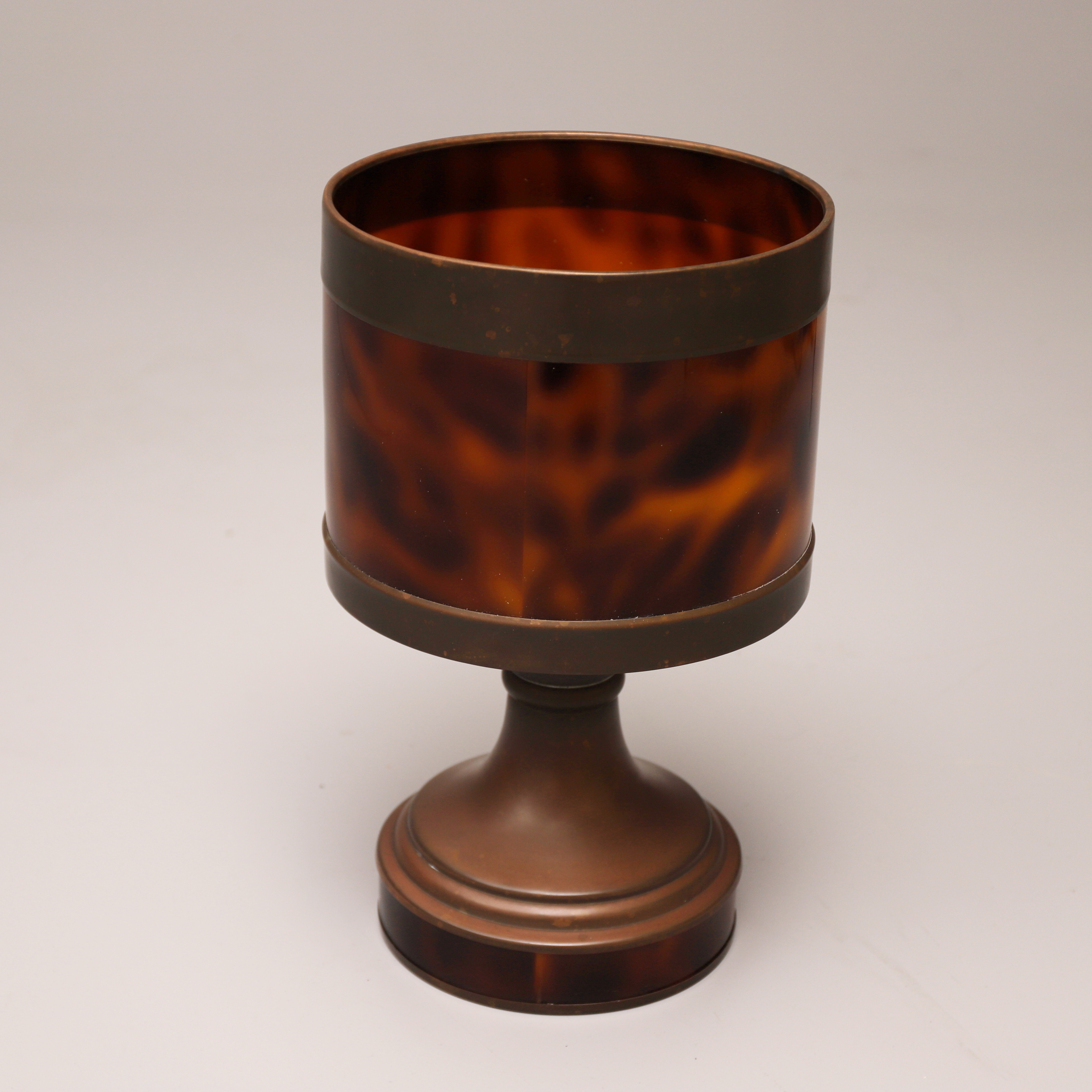Images for 2163142. PLANTER, bakelite and metal, 1960s. - Auctionet