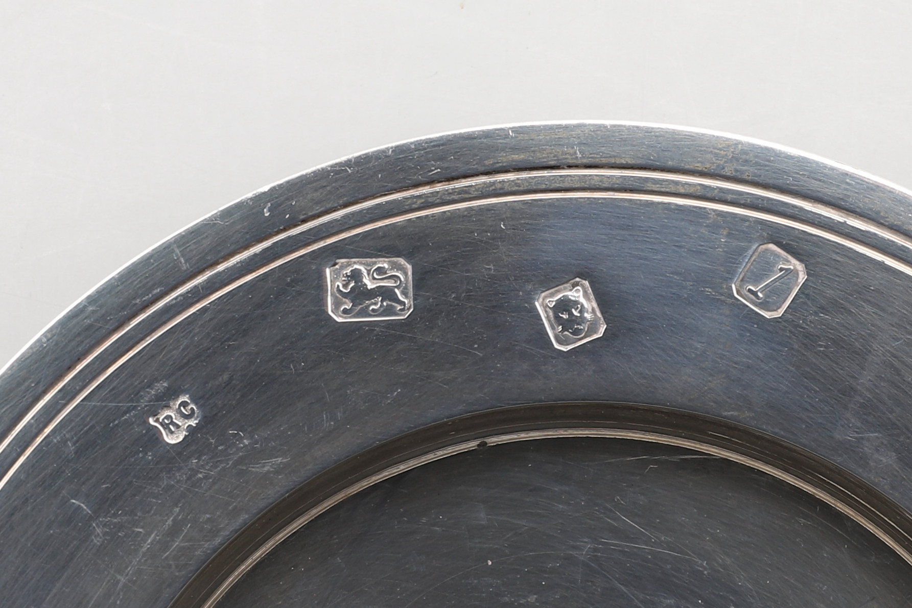 Images for 2164093. A SILVER MODEL ARMADA DISH. - Auctionet