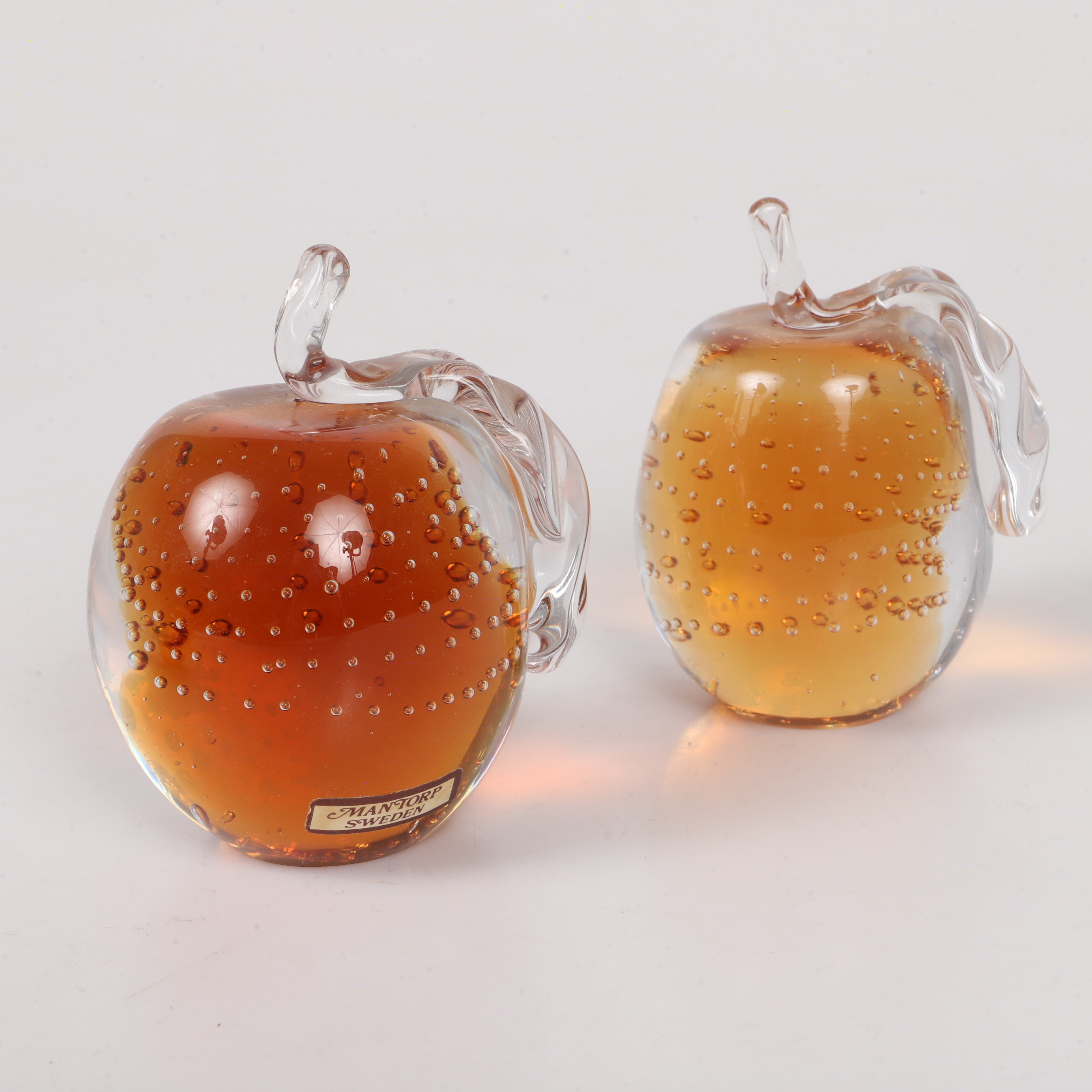 Images for 2181960. FIGURINES, 7 pieces of glass fruits, art glass, i.a ...