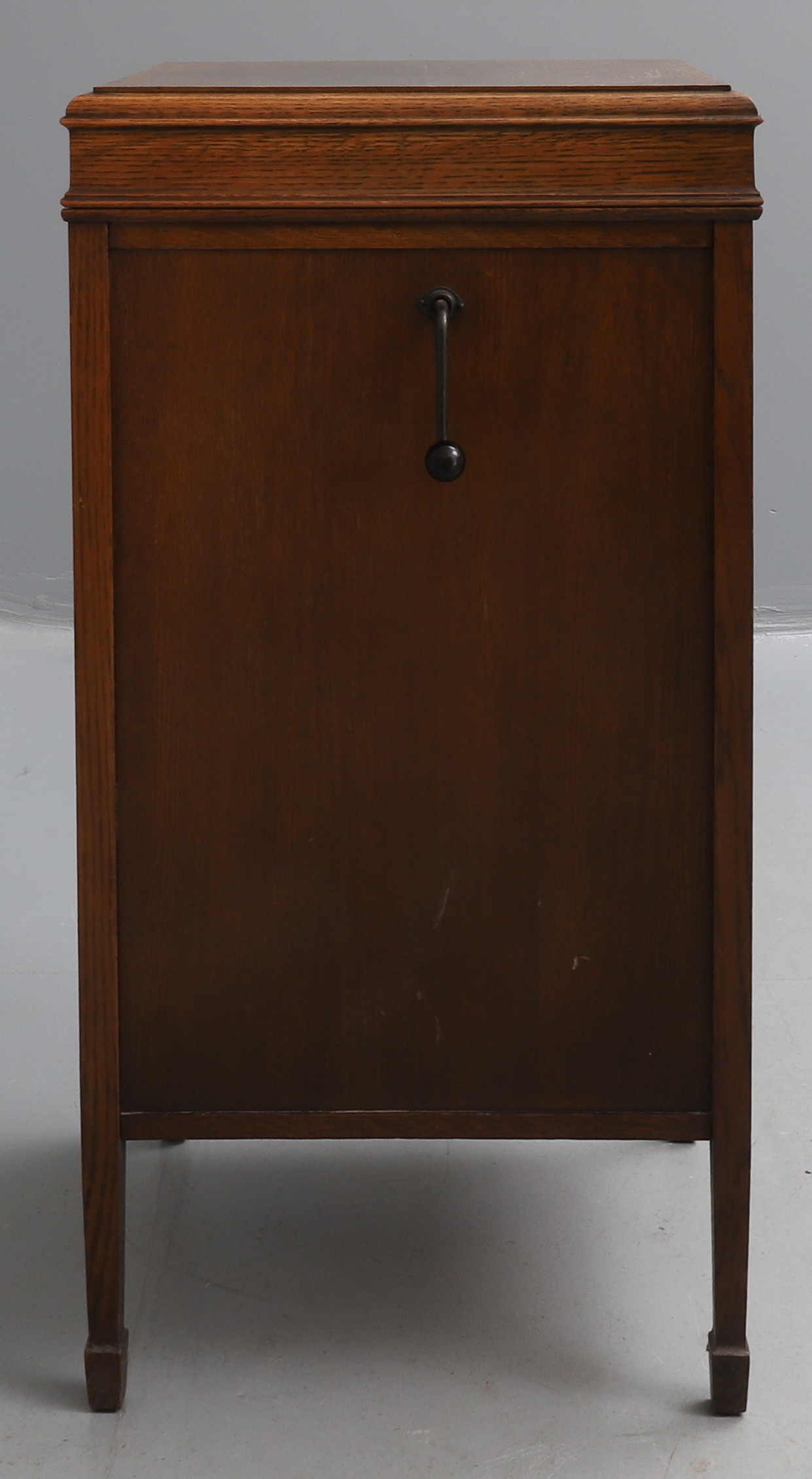 Images for 2184866. A VINTAGE COLUMBIA VIVA-TONAL GRAFONOLA OAK CASED ...
