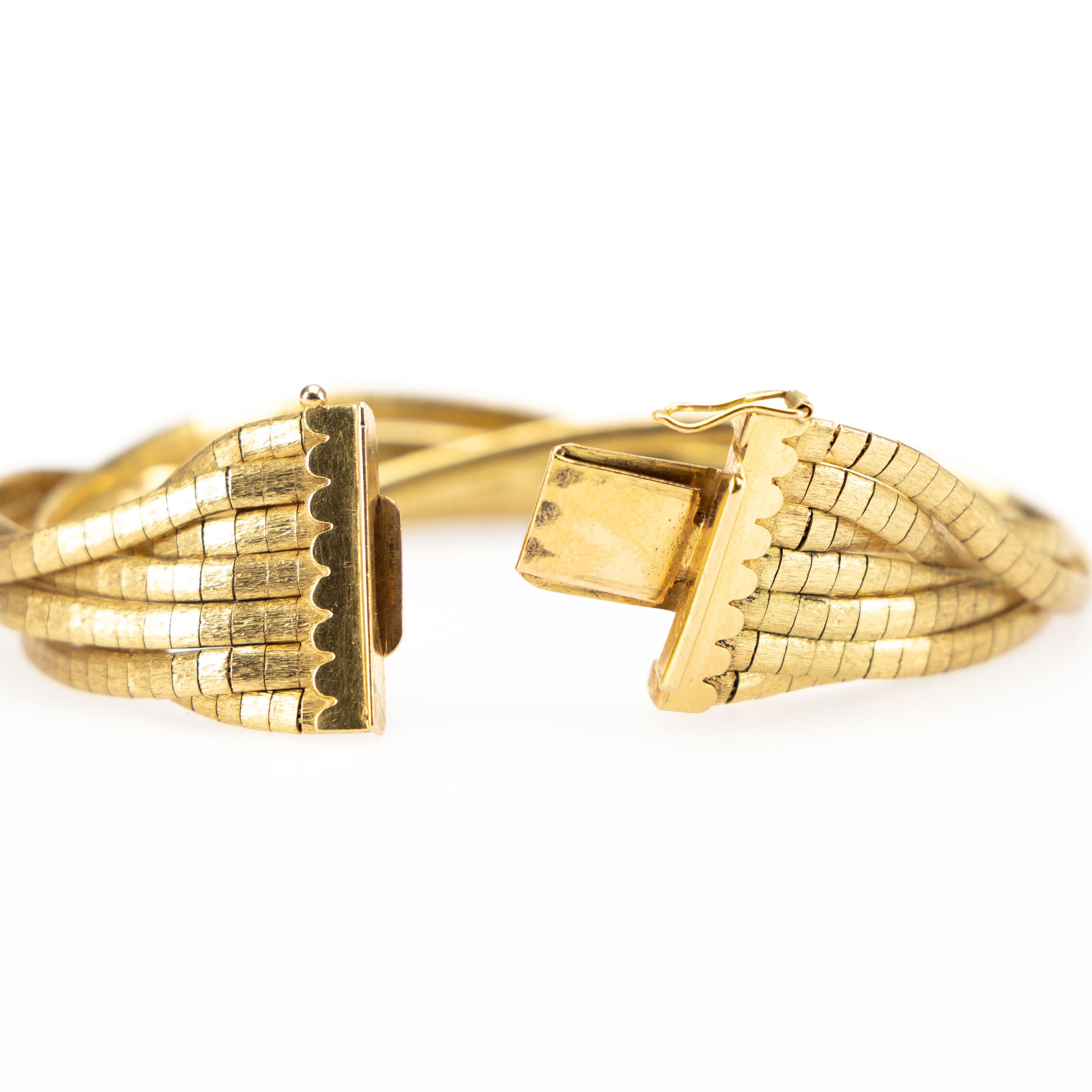 2189258. RANNEKORU, 18K kultaa, Uno A Erre, Italia. kuvat - Auctionet