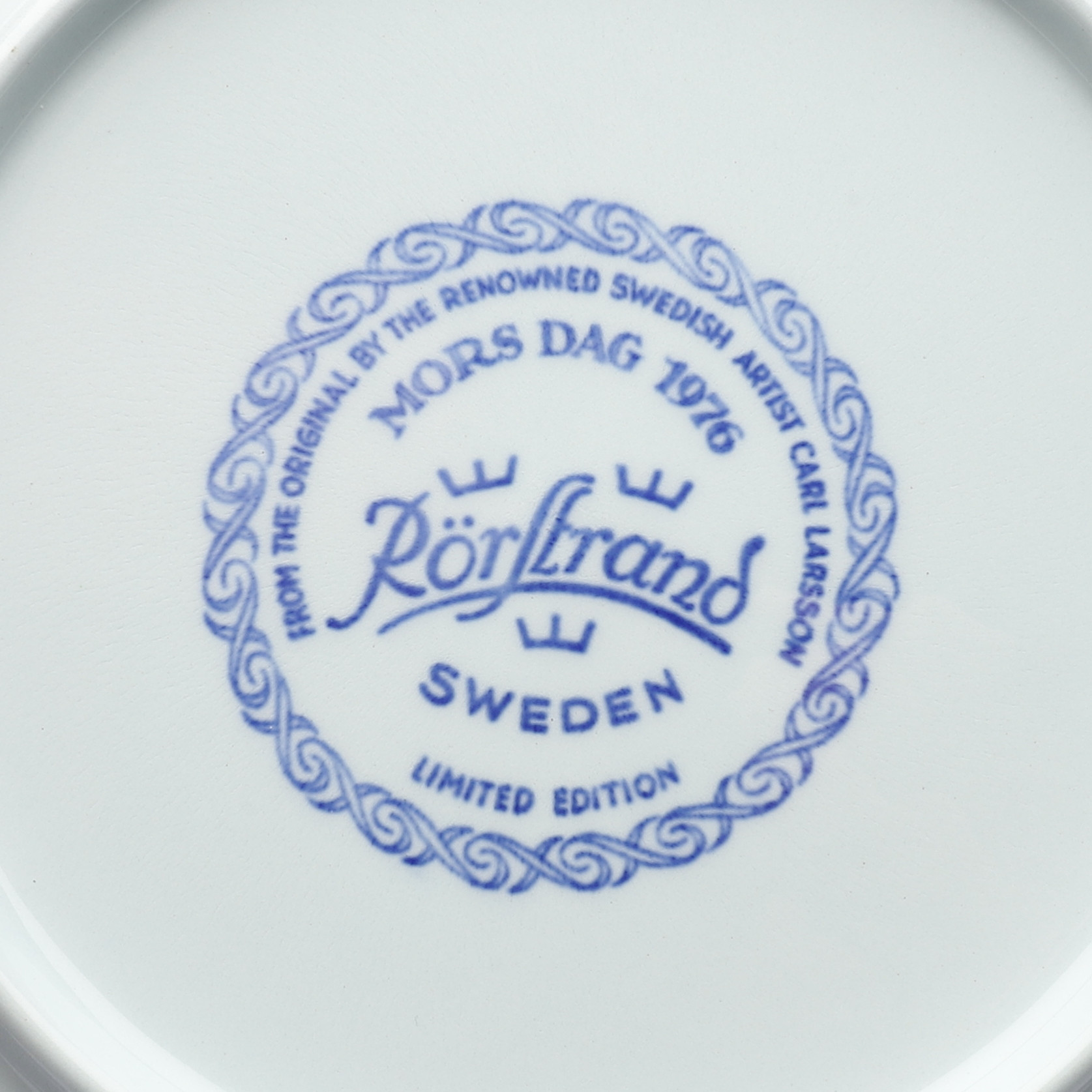 Images for 2189909. COLLECTIBLE PLATES, "Mother's Day", Motif by Carl ...