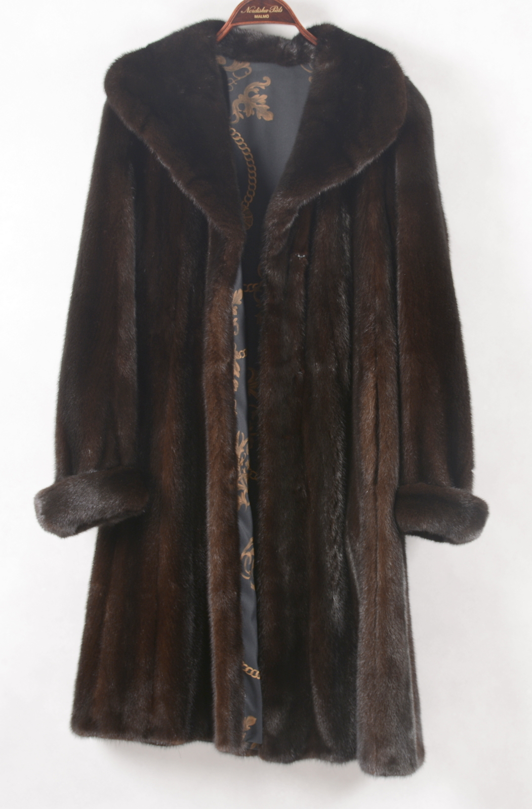 MINK FUR. Vintage & Designer Fashion - Auctionet
