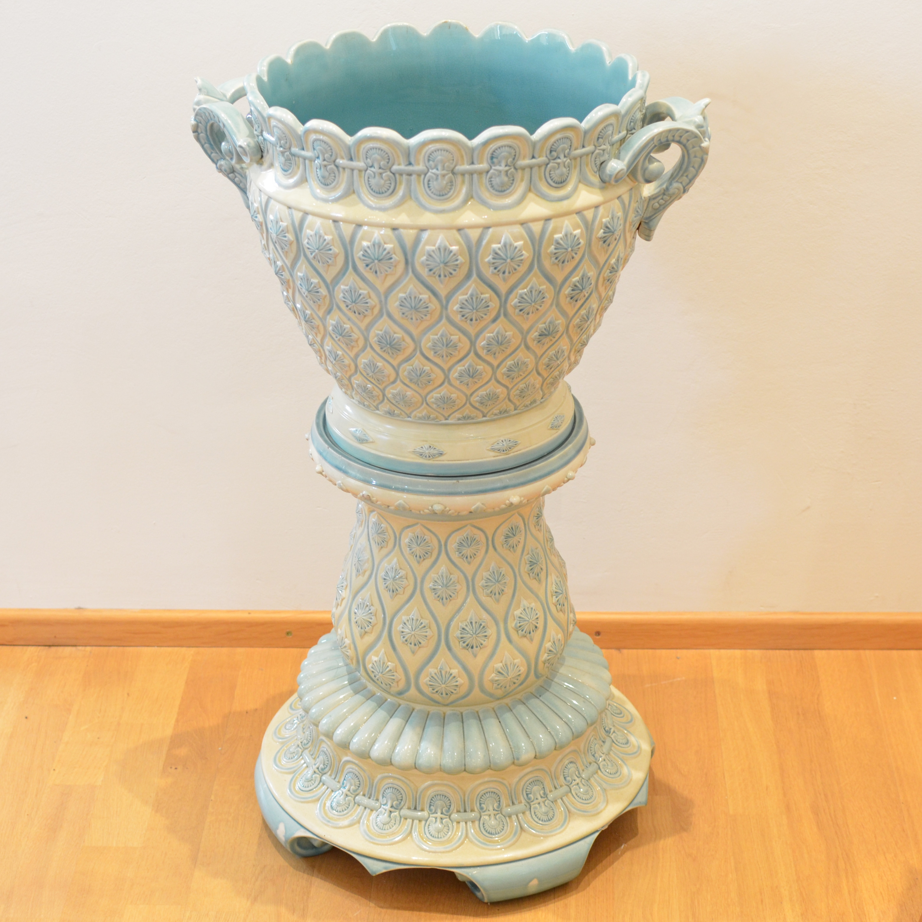 Images for 2200569. ART NOUVEAU FLOWER POT ON PILLAR CERAMIC - LIGHT ...