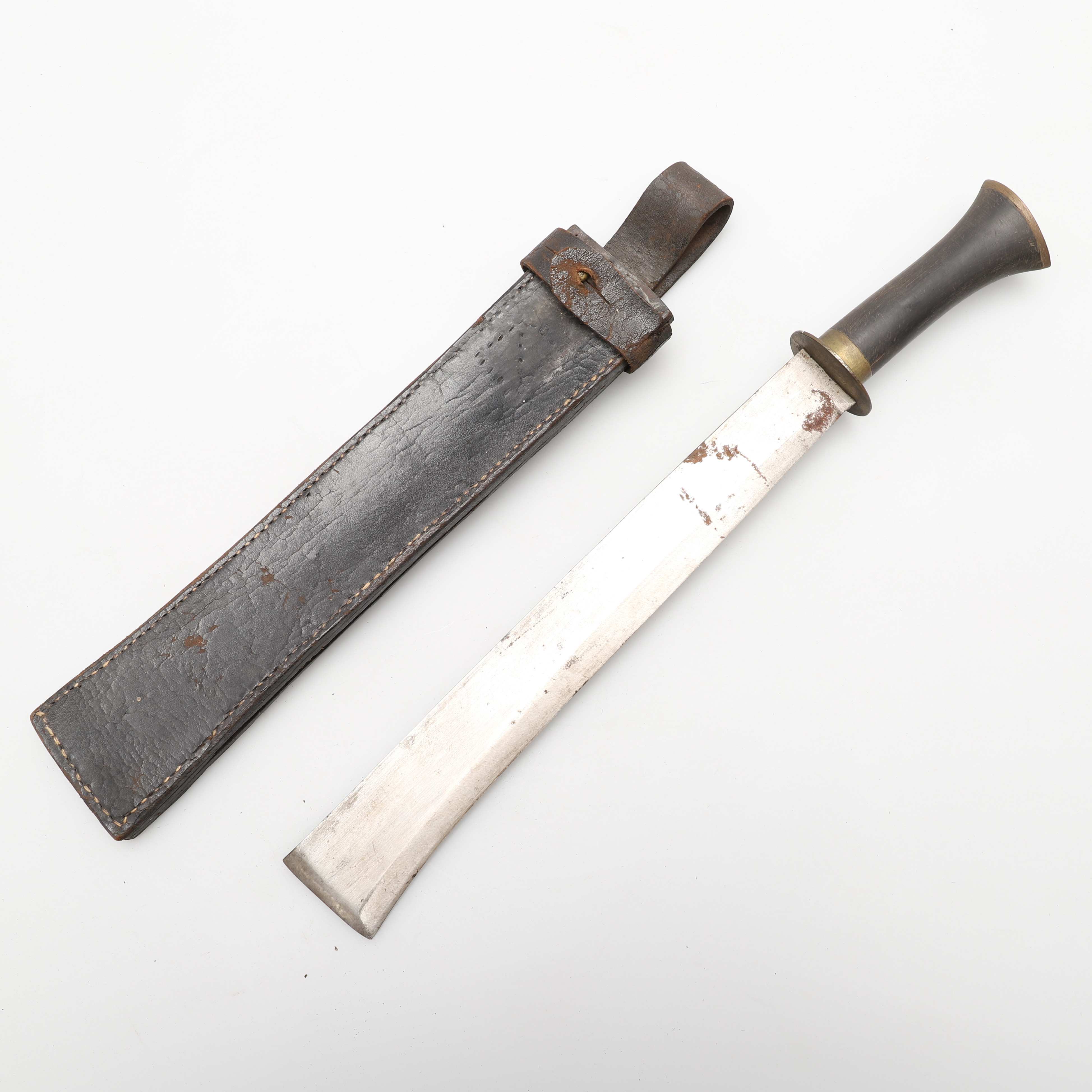 Images for 2201751. A VINTAGE NEPALESE JUNGLE CLEAVER. - Auctionet