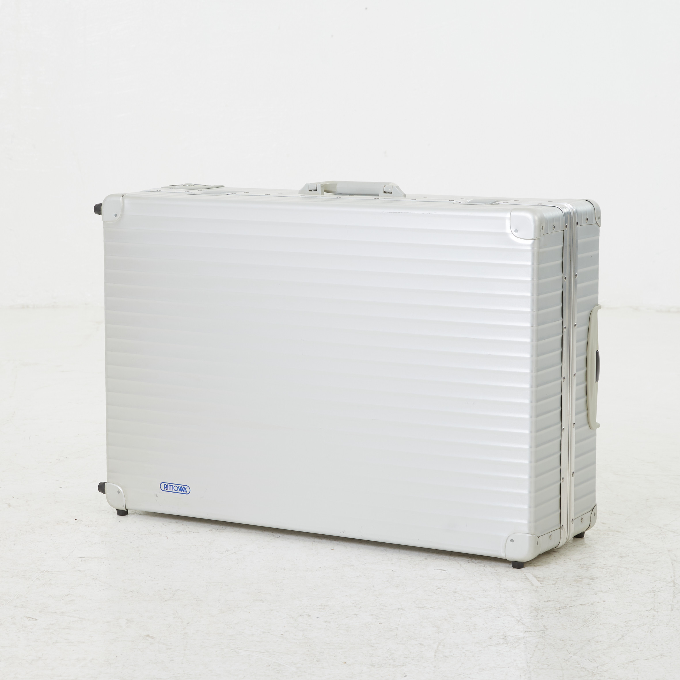 Images for 2207842. RIMOWA, suitcase, aluminum, interior with gray ...