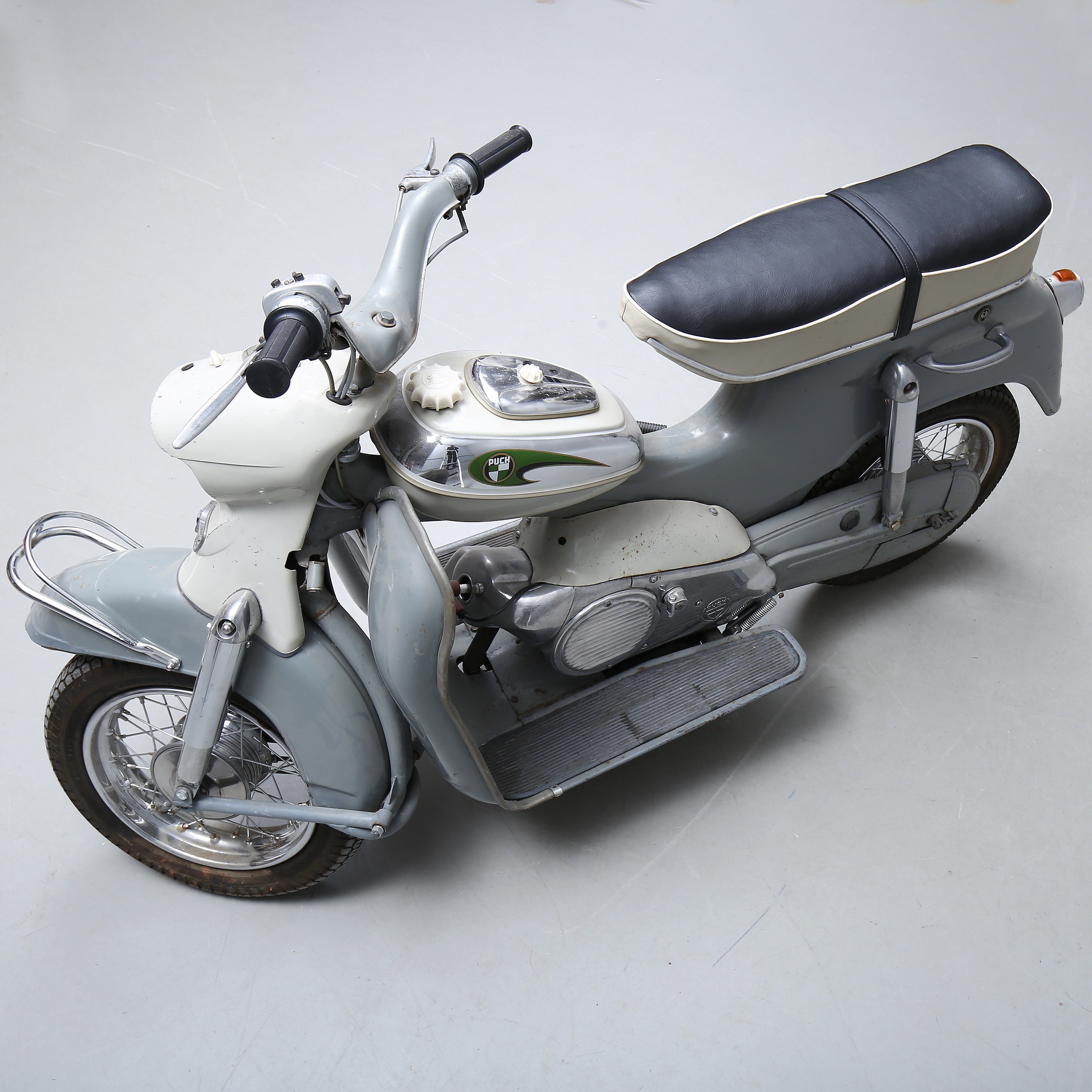 Images for 2209340. MOPED, Puch Alabama DS, 50cc, 1963. - Auctionet