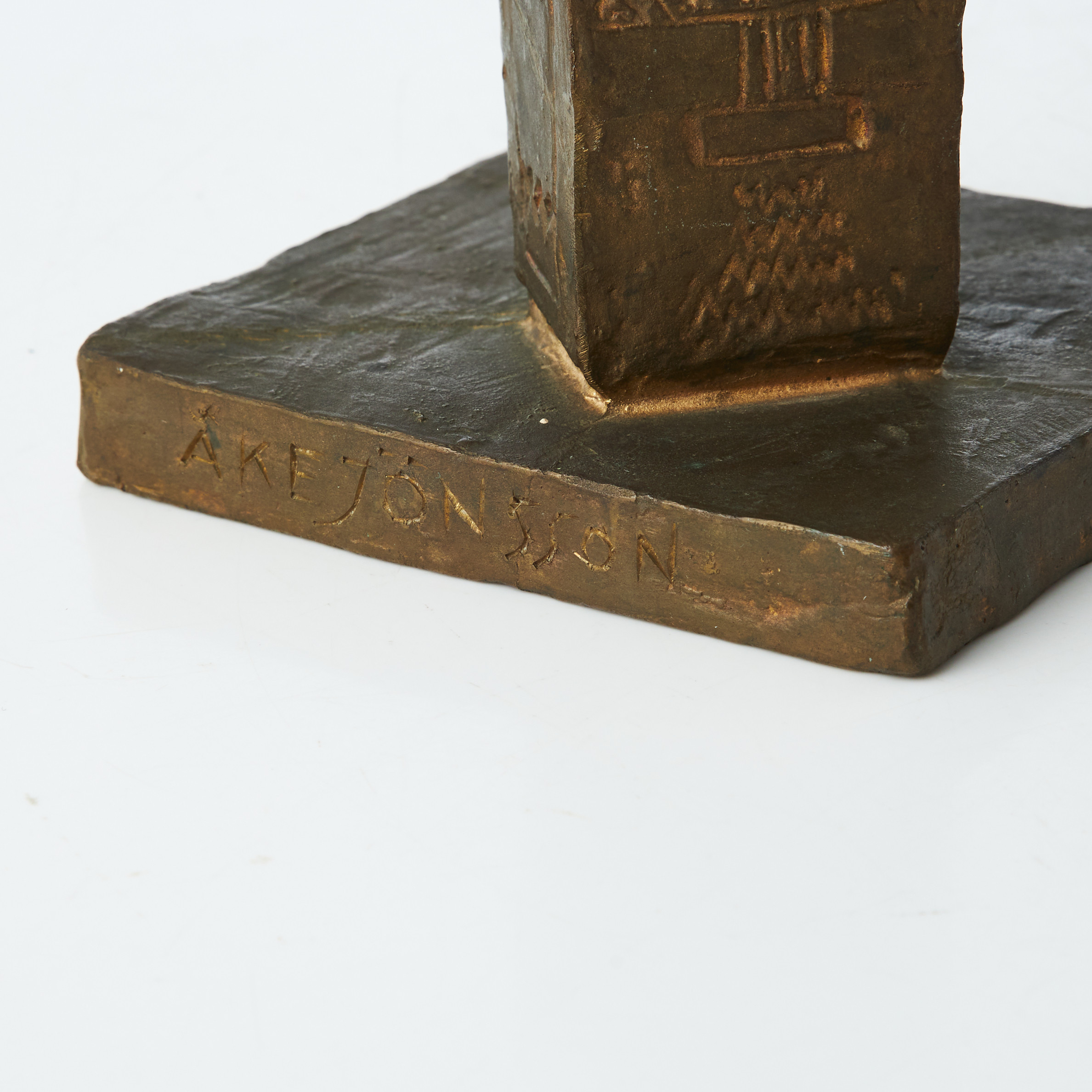 Bilder zu 2210991. ÅKE JÖNSSON. Skulptur, Bronze, signiert und nummeriert Åke Jönsson 1/10 ...