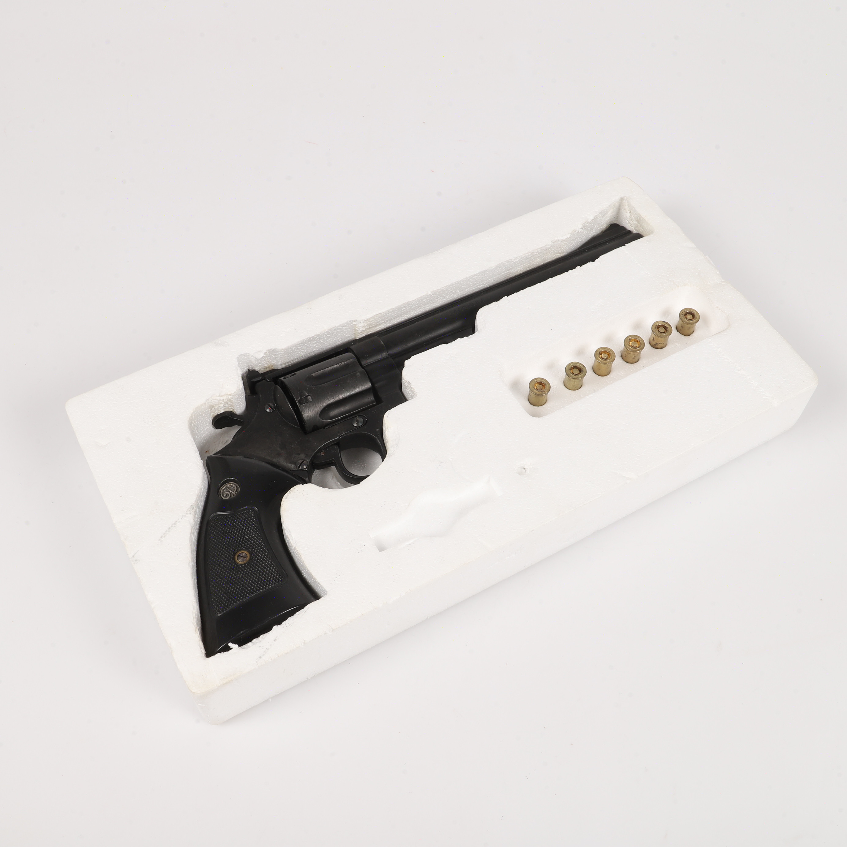 Images for 2216124. REVOLVER, "44 Magnum", Replica, Spain. - Auctionet