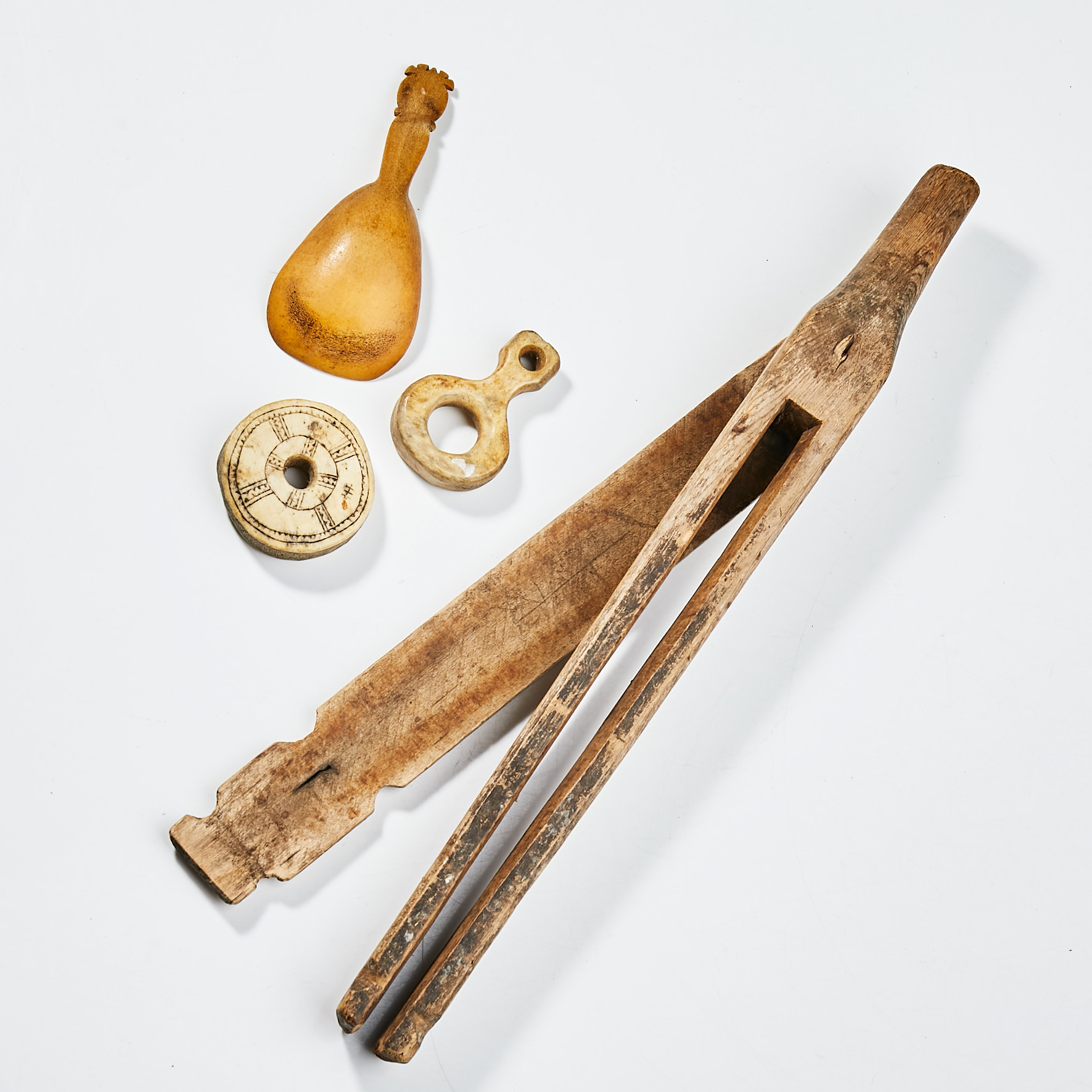 Images for 2221219. THROWING EYE, SPINNER, HORN SPOON and unknown ...