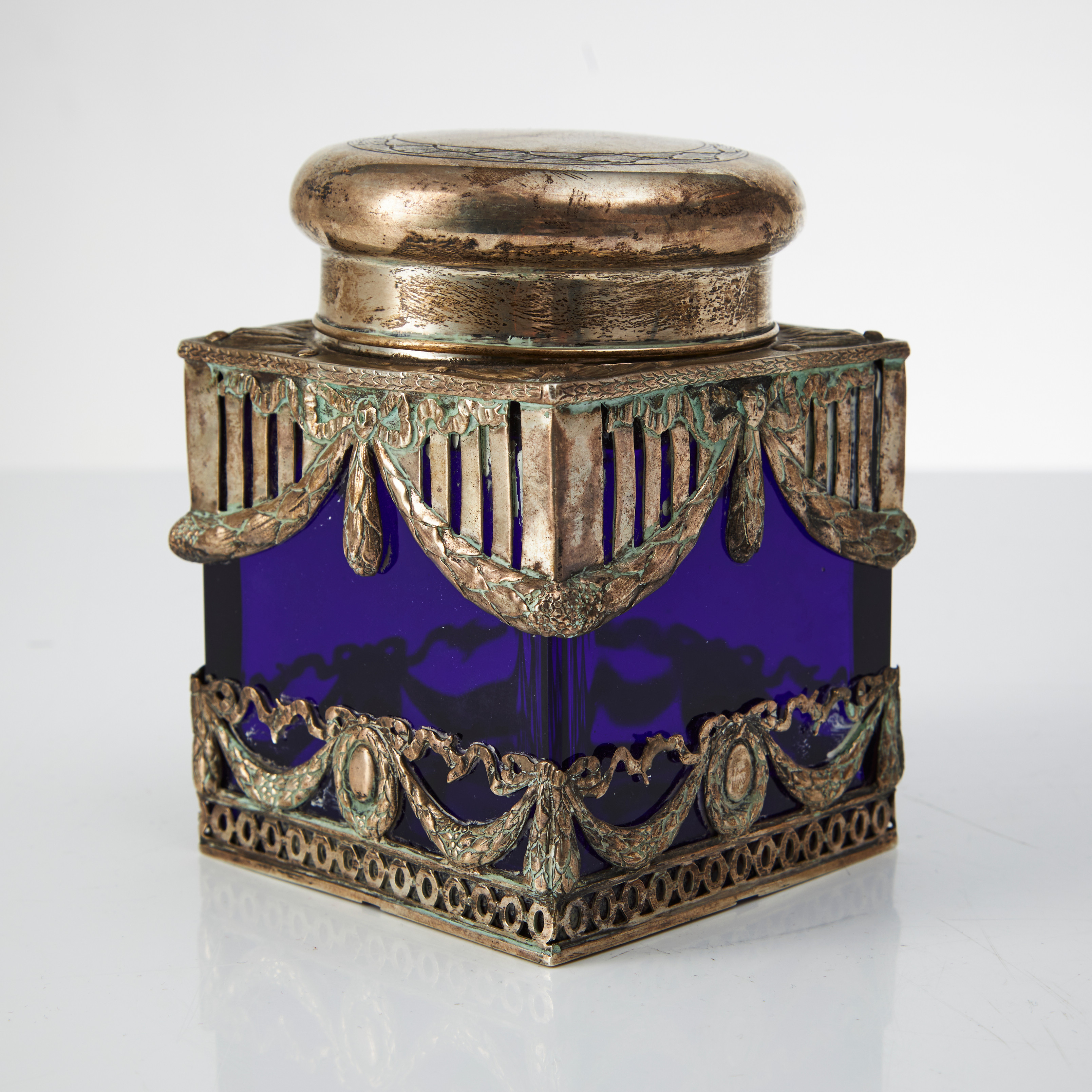 Bilder för 2225347. TEDOSA, silver och blått glas, oidentifierade ...