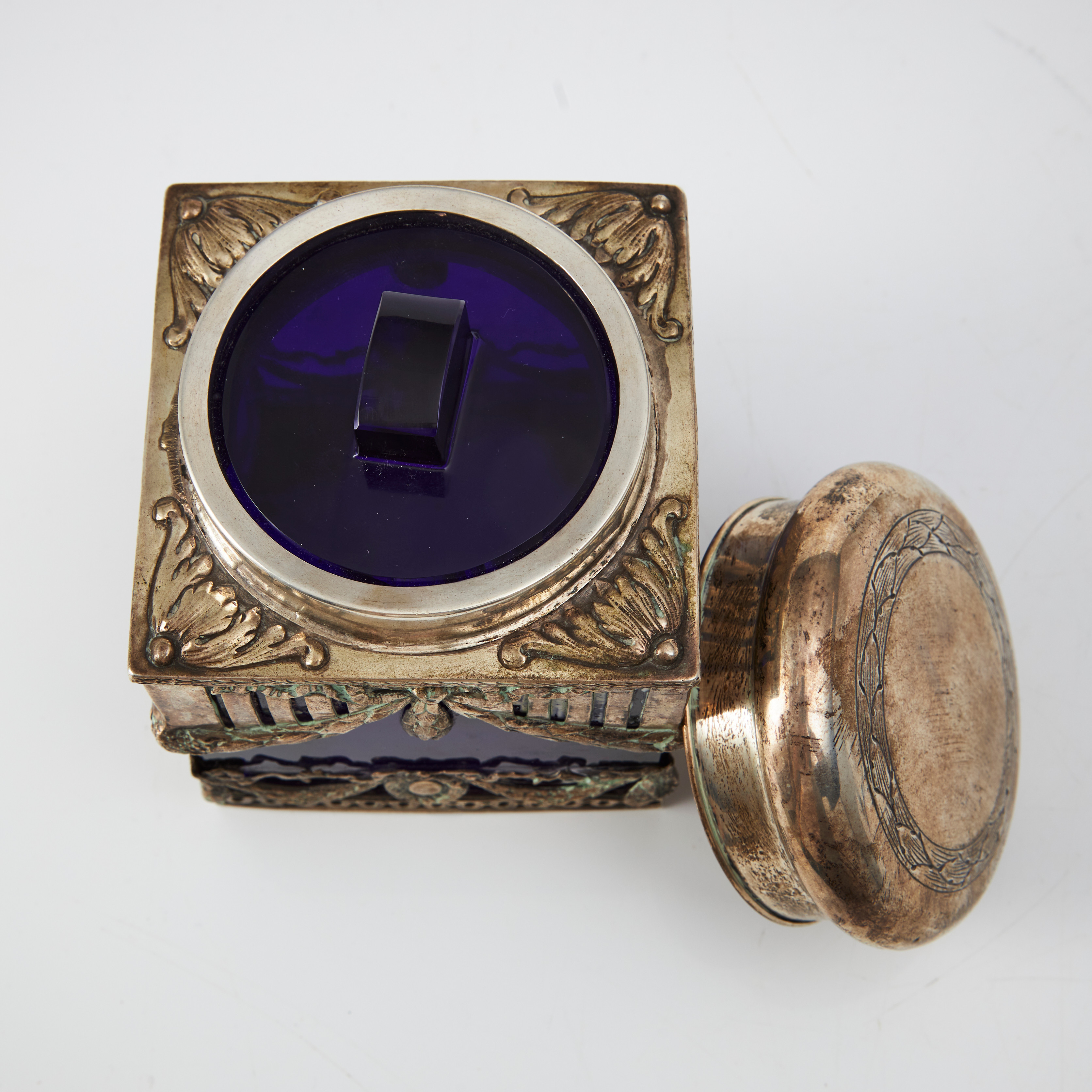 Bilder zu 2225347. TEDOSA, Silber und blaues Glas, nicht identifizierte ...