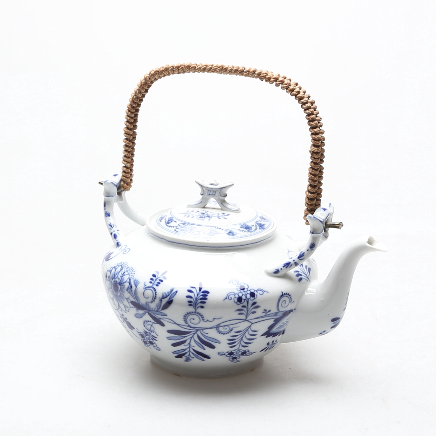 Images for 2228380. TEAPOT with cover, porcelain, after Meissen, 1900s ...