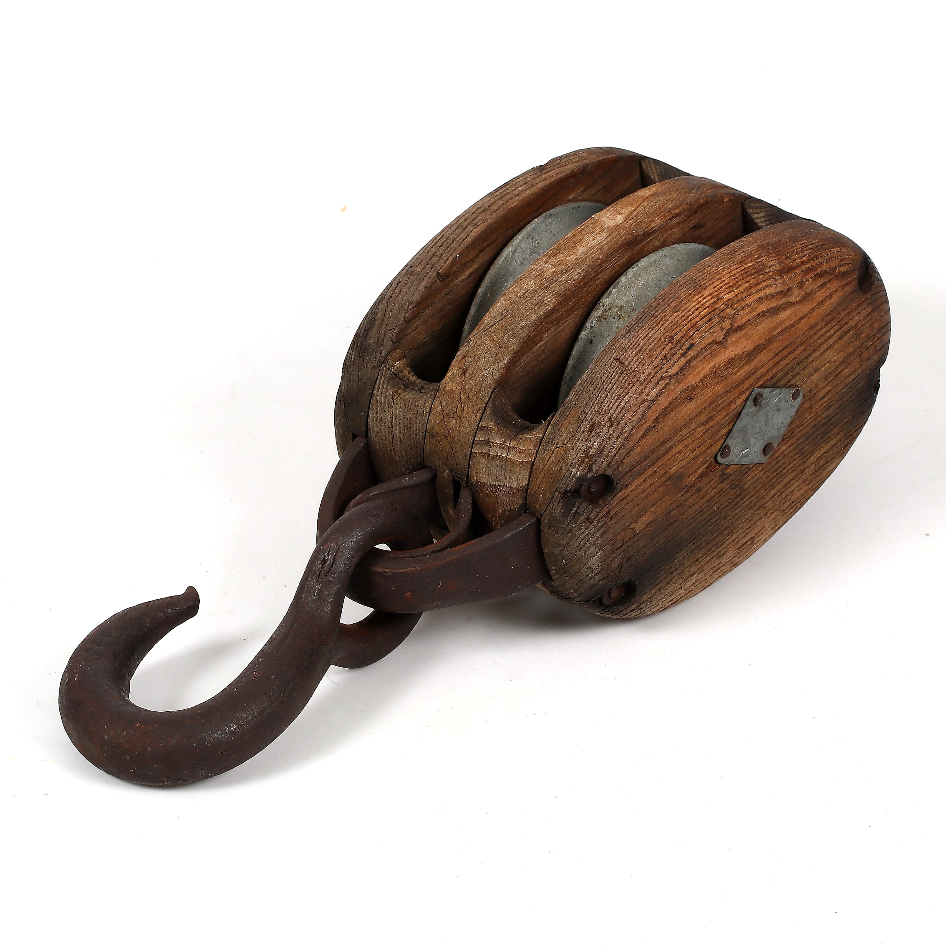 TALJA/BLOCK, trä med järnkrok, 18/1900-tal. Samlarföremål - Teknika ...