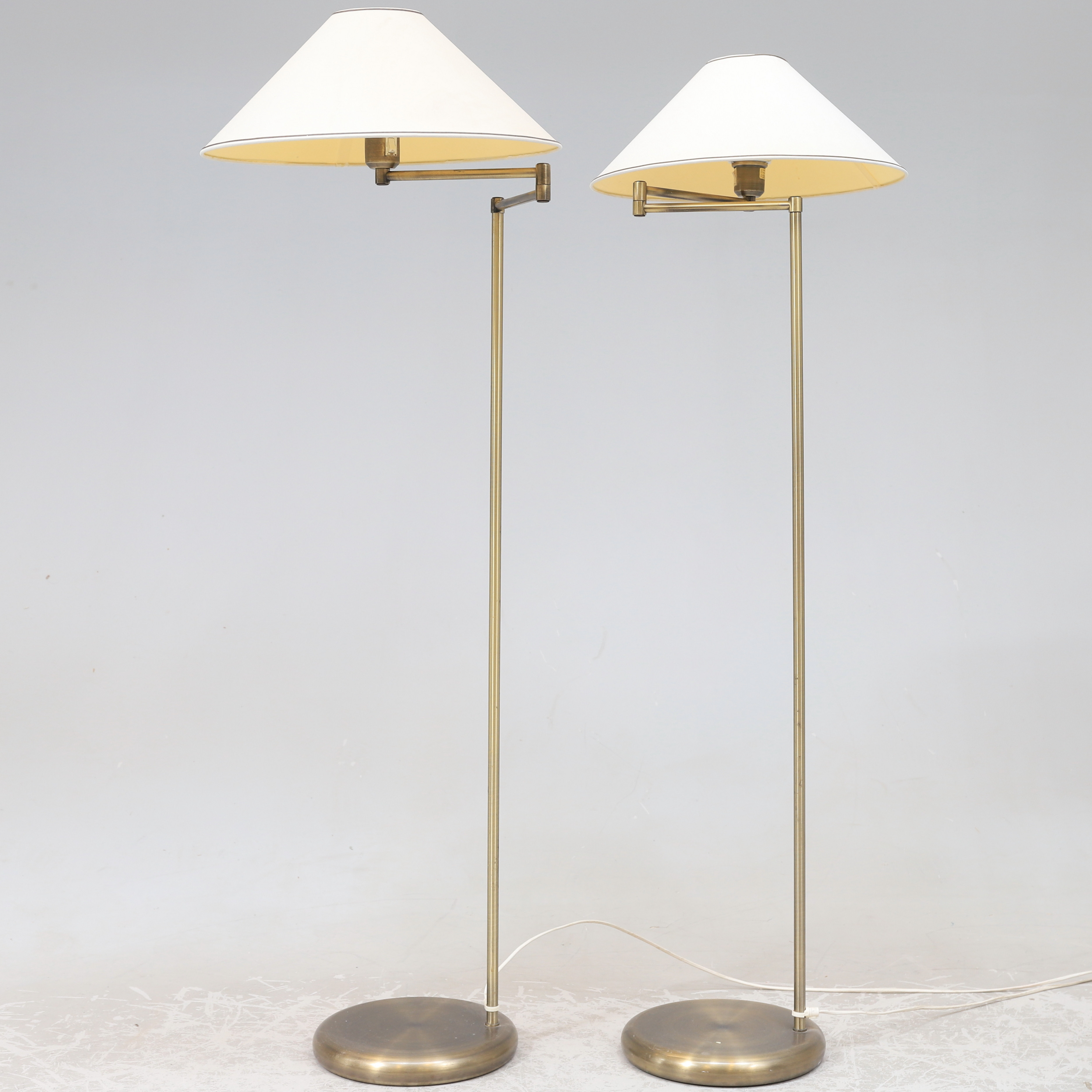 Bilder för 2243229. GOLVLAMPOR, 1 par, Fa Fred Facklam, 1900-talets ...