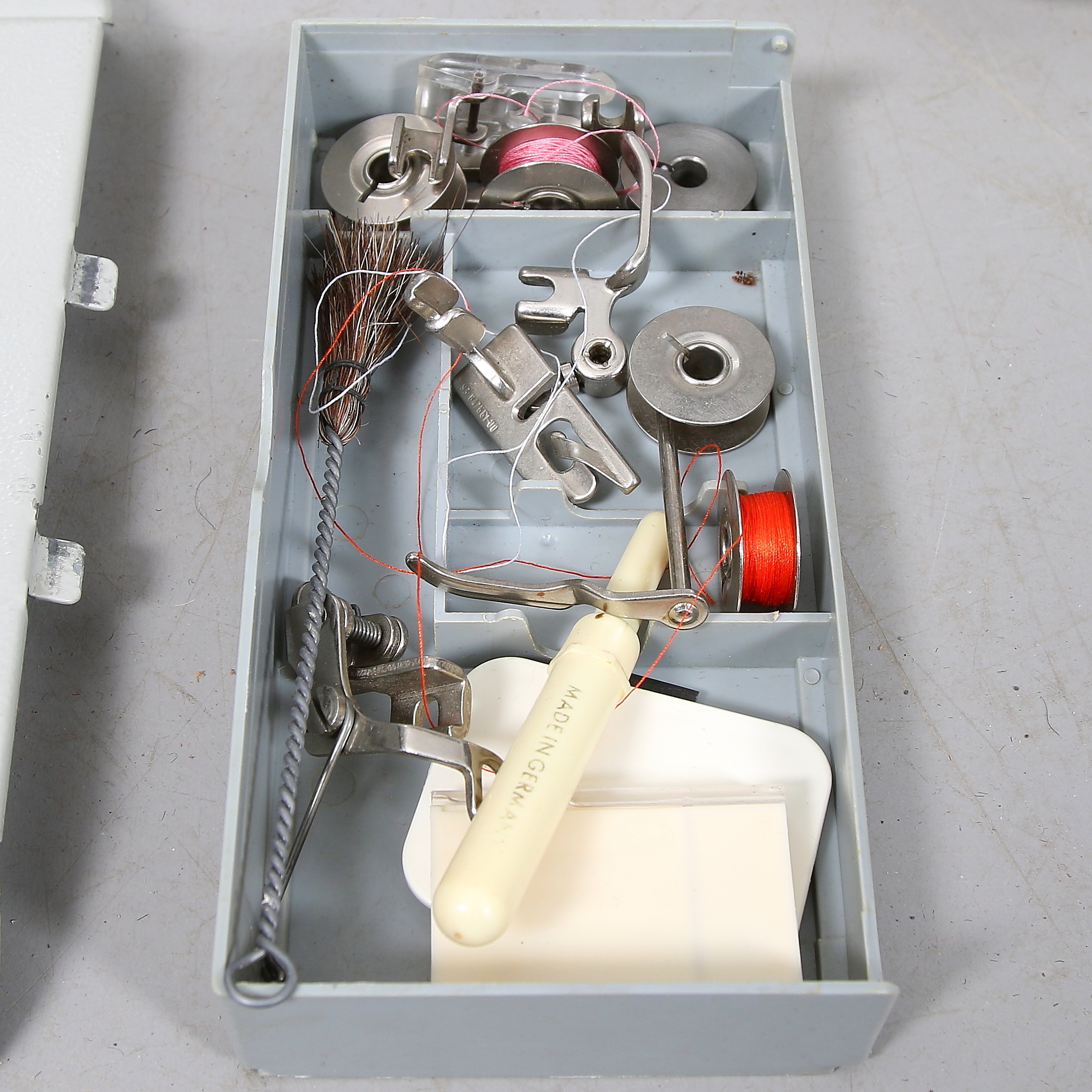 Images for 225033. SEWING MACHINE WITH BAG and ACCESSORIES, "Pfaff 93 ...