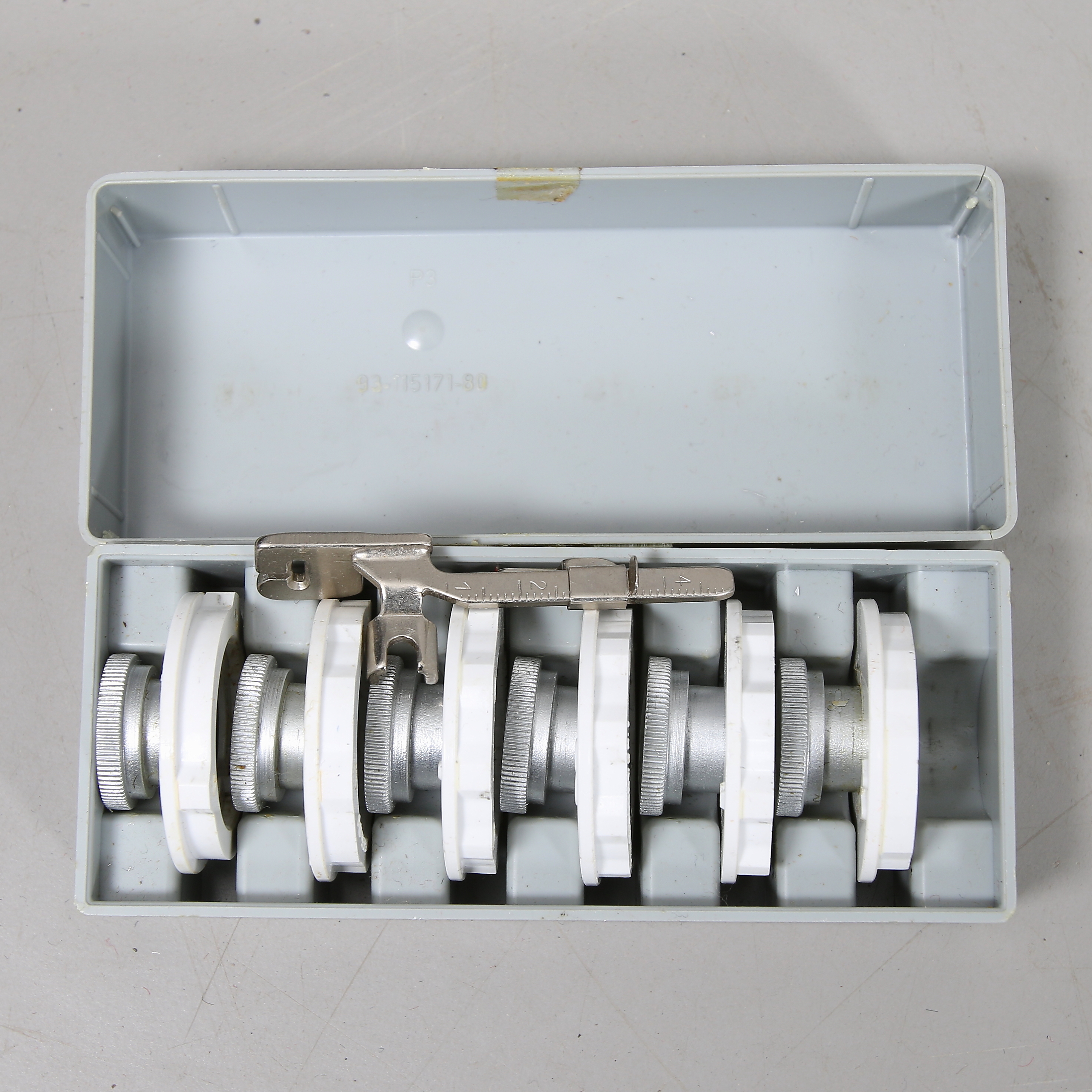 Images for 225033. SEWING MACHINE WITH BAG and ACCESSORIES, "Pfaff 93 ...