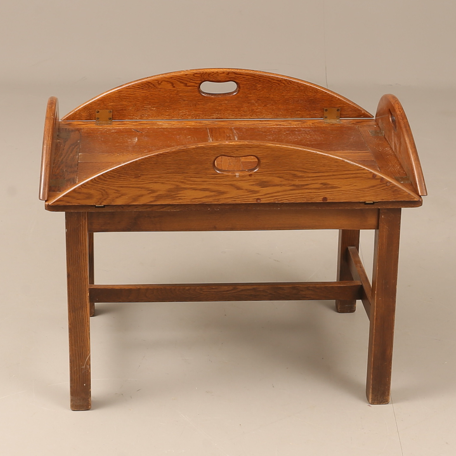 SOFFBORD, ek, Butler´s Tray. Möbler - Bord - Auctionet