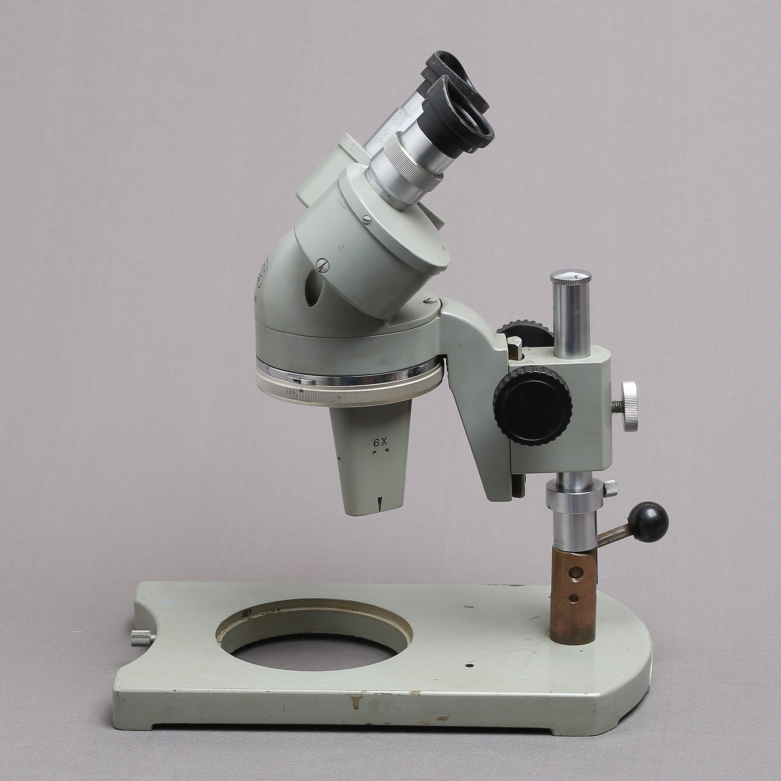 Images for 2259759. MICROSCOPE, binocular, Zenith Kyowa. - Auctionet