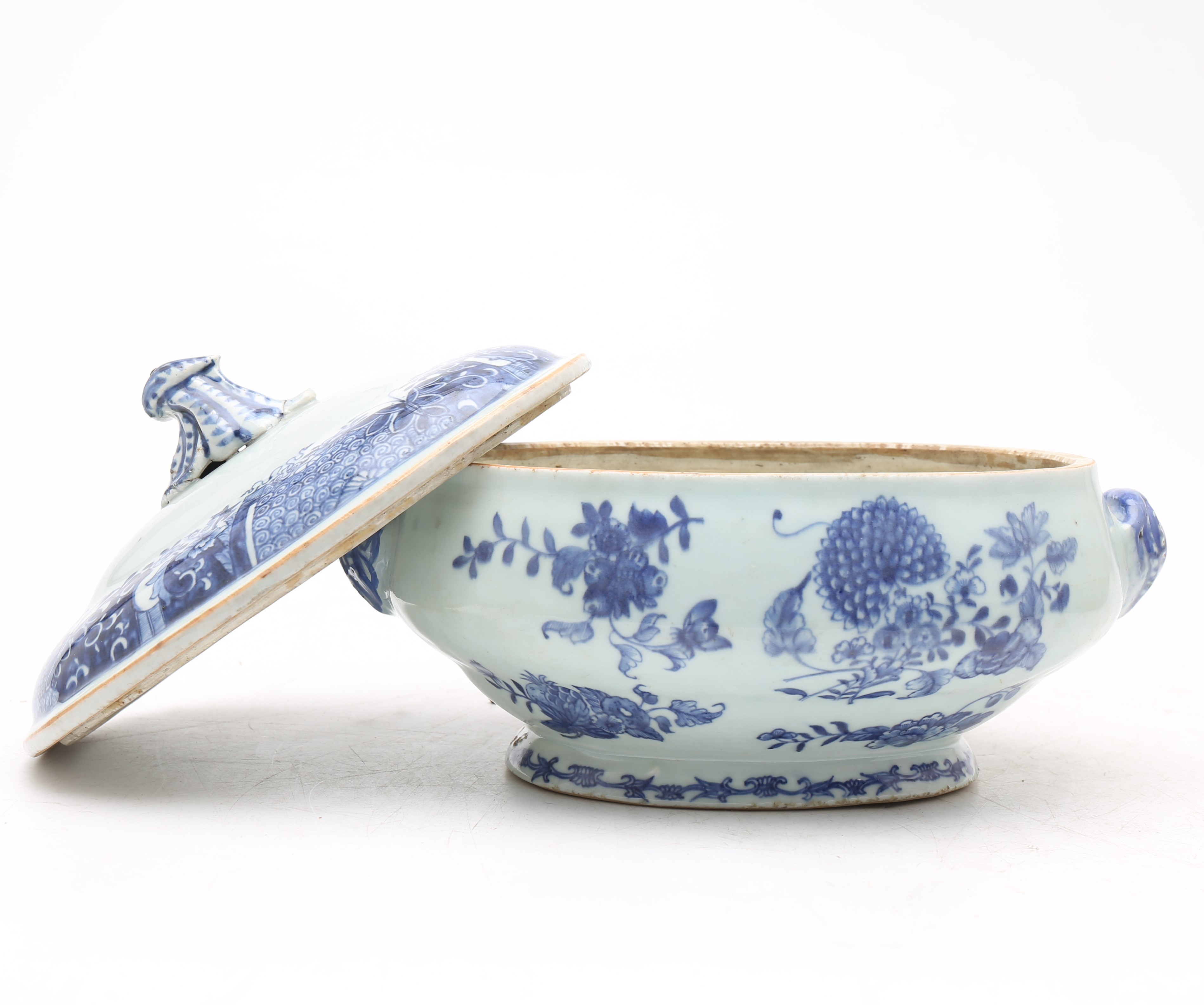 Images for 2269287. Chinese tureen in Nanking porcelain, probably 18th ...