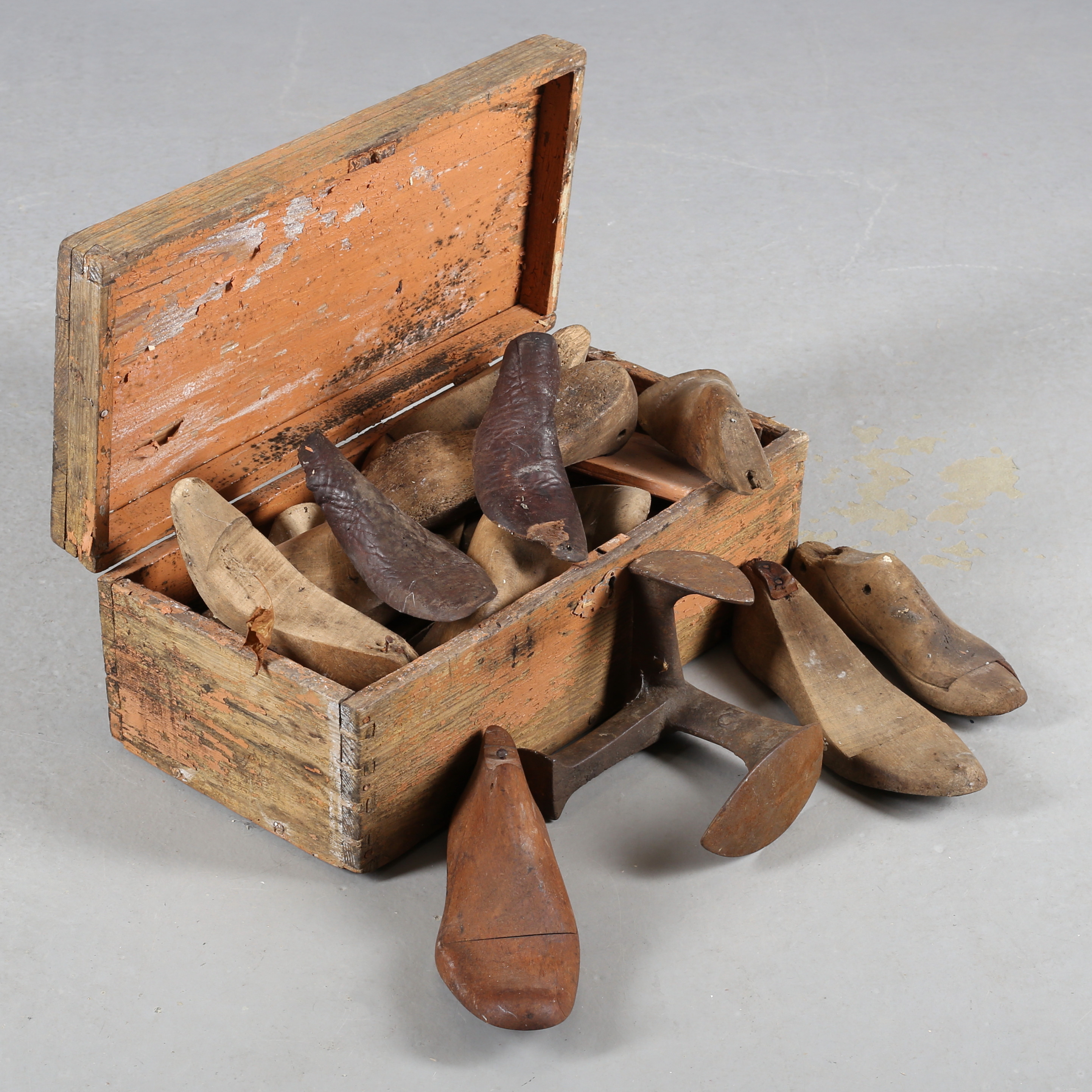 Images for 2276926. SHOEMAKER EQUIPMENT IN BOX, wood and metal. 18 ...