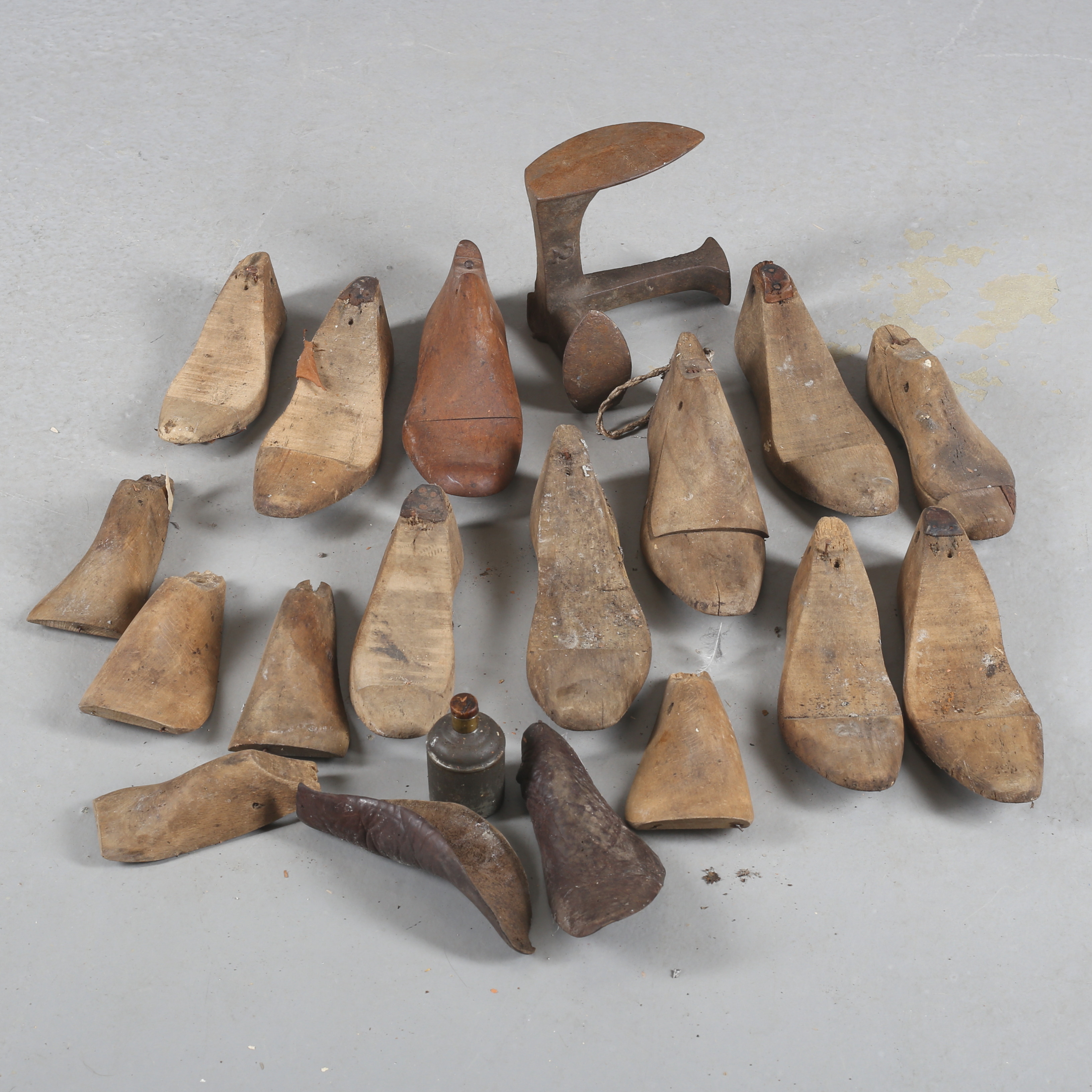 Images for 2276926. SHOEMAKER EQUIPMENT IN BOX, wood and metal. 18 ...