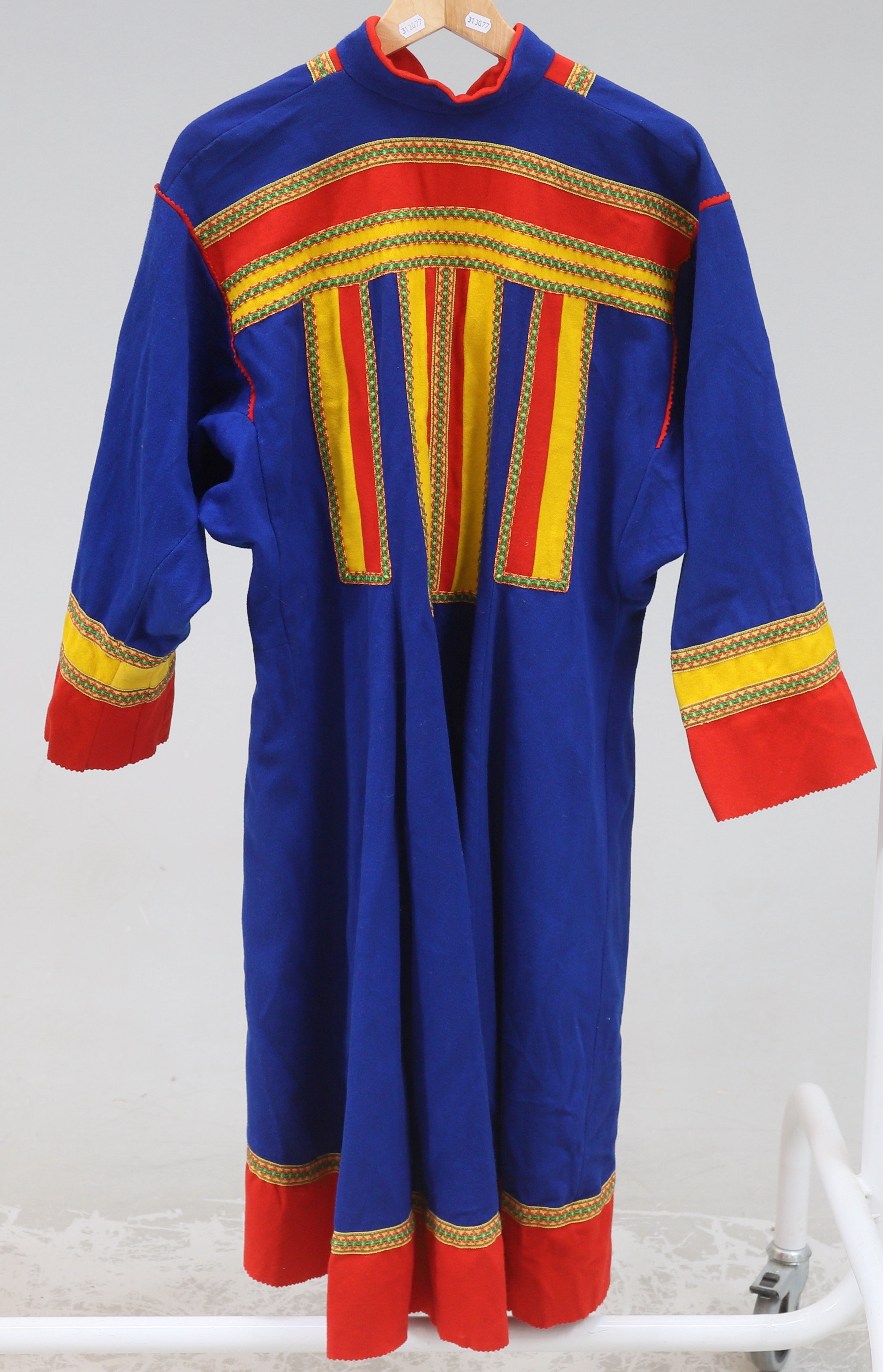 SAMEDRÄKT/KOLT, 1900-tal. Vintagekläder & Accessoarer - Auctionet