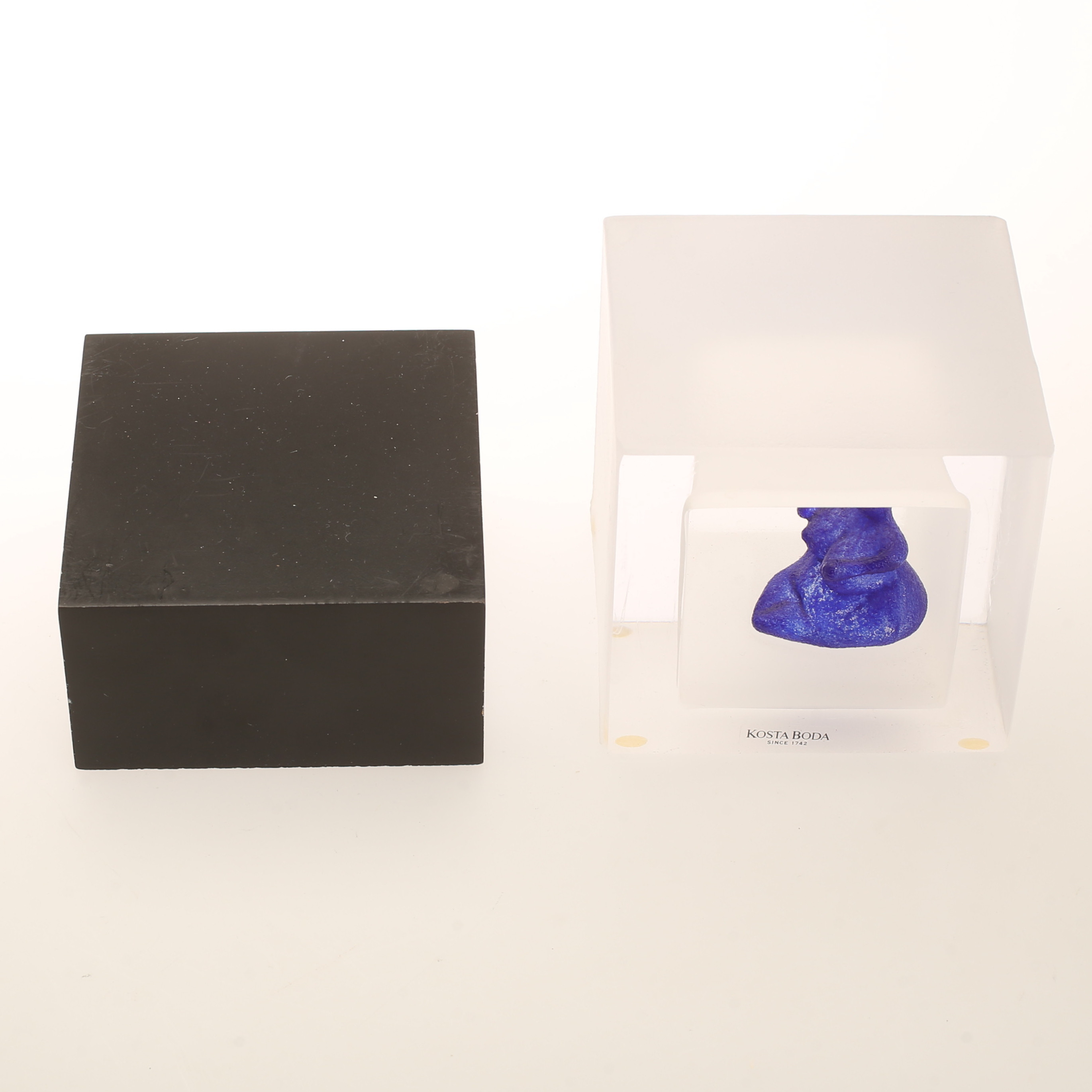 Bilder för 2289079. KJELL ENGMAN. Skulptur, "Blå Folket", Kosta Boda ...