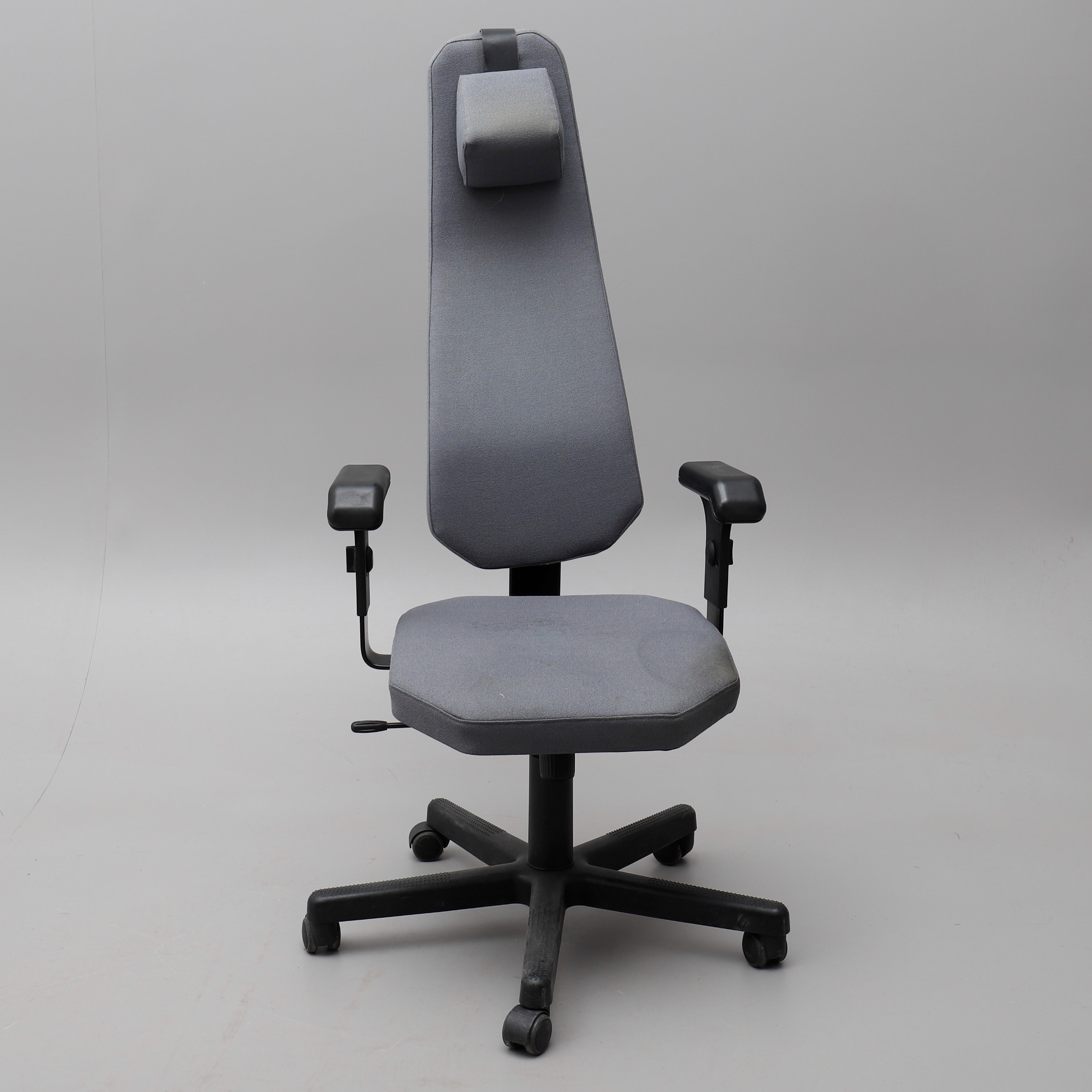 Images for 2292633. ERGONOMIC OFFICE CHAIR, THE "ULLMAN CHAIR ...