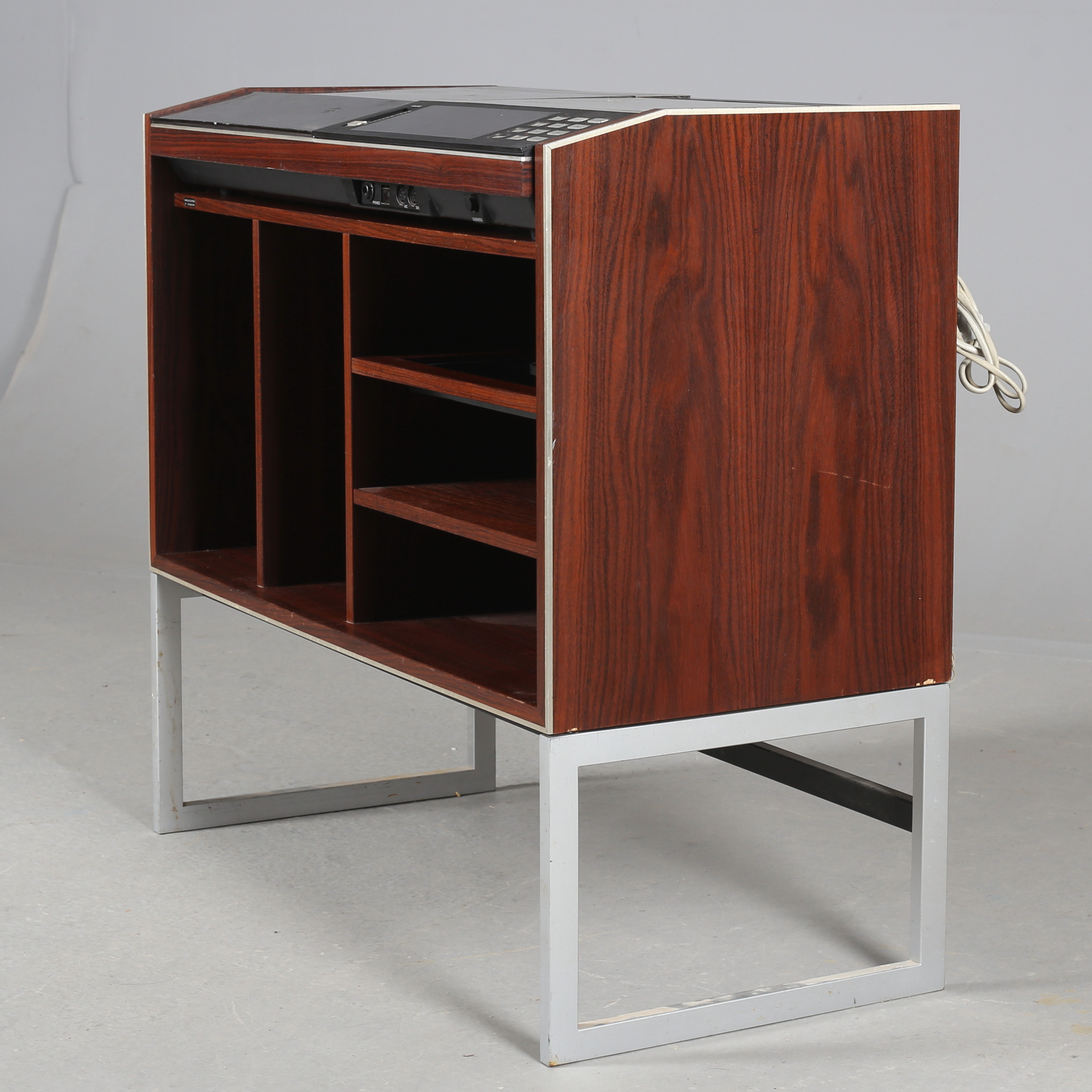 BEOCENTER 7000 m. Möbel, Jacaranda, Jacob Jensen, Bang & Olufsen ...