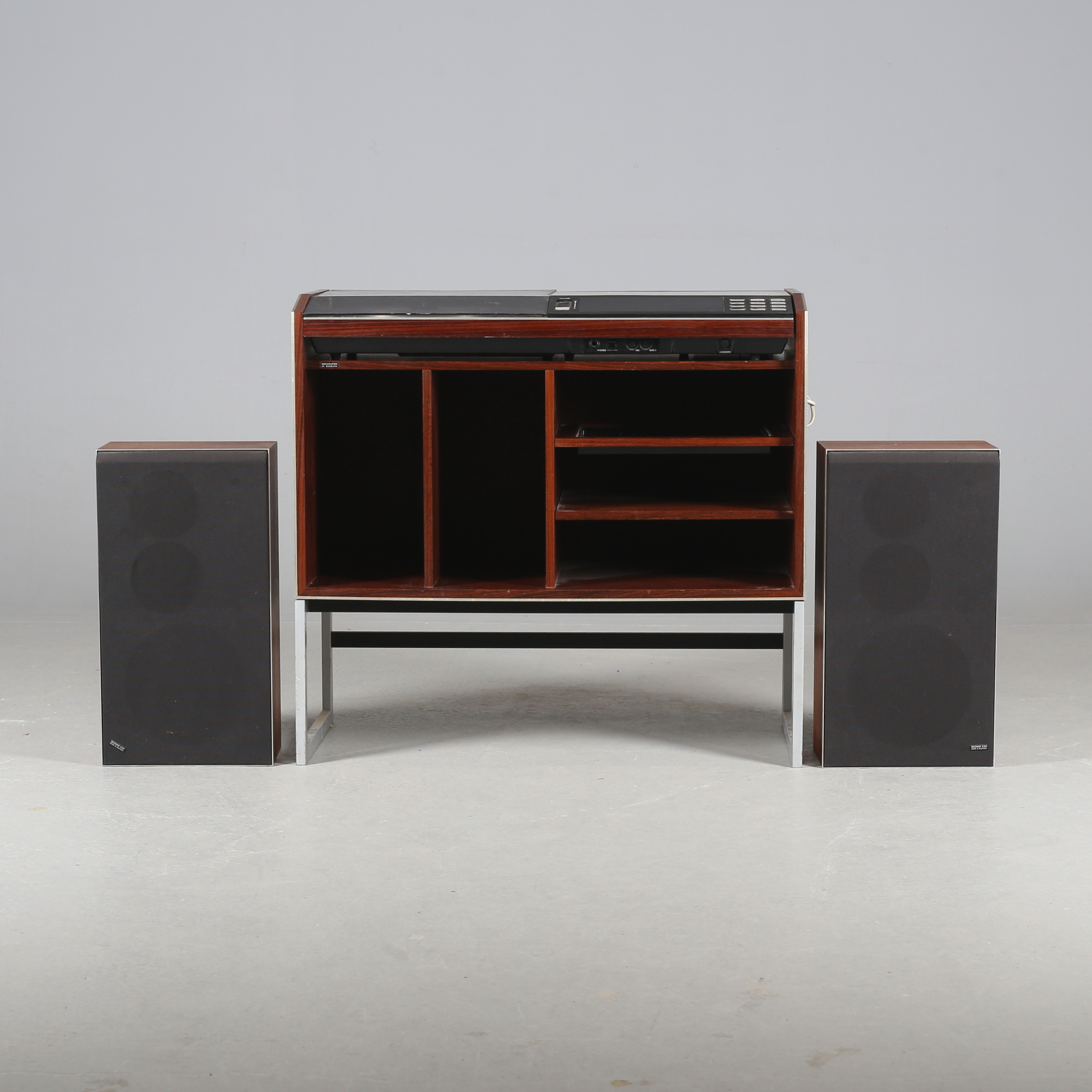 BEOCENTER 7000 m. Möbel, Jacaranda, Jacob Jensen, Bang & Olufsen ...