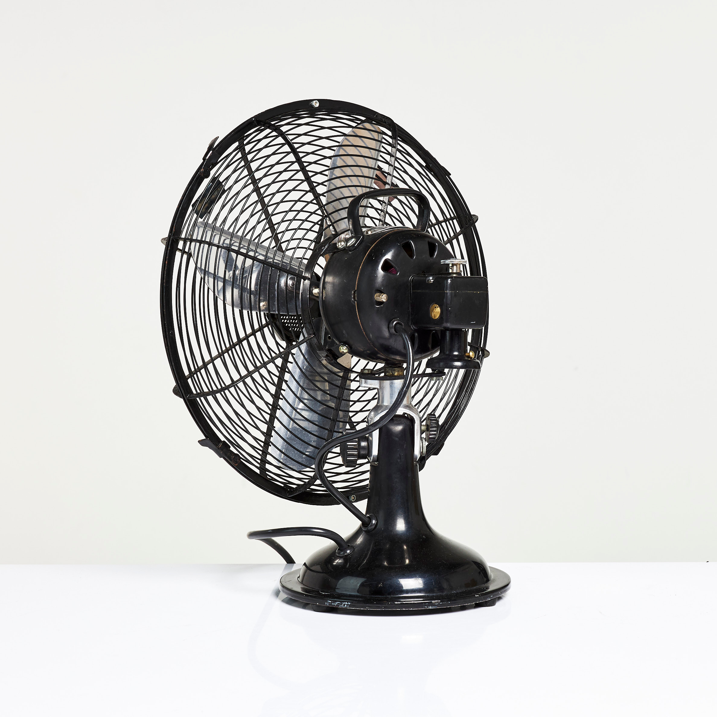 Images for 2294900. FAN, first half of the 20th century, The Singer MFG ...