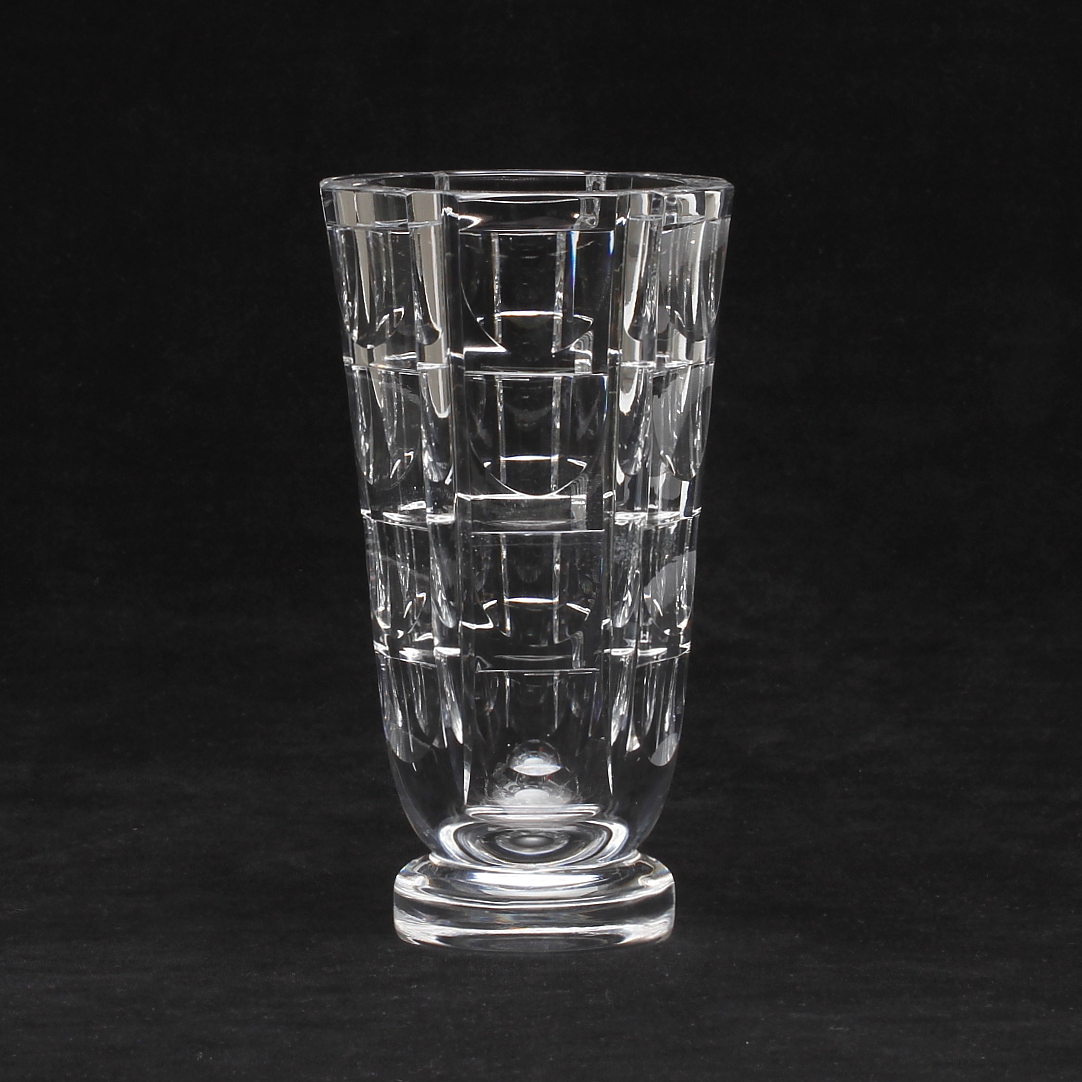 Images for 230000. VAS, glass, "A thousand windows", Simon Gate ...