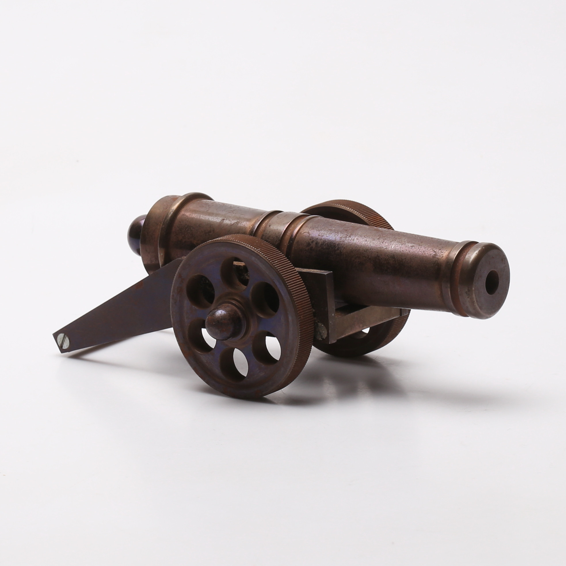 Images for 2300282. DECORATIVE CANNON, metal. - Auctionet