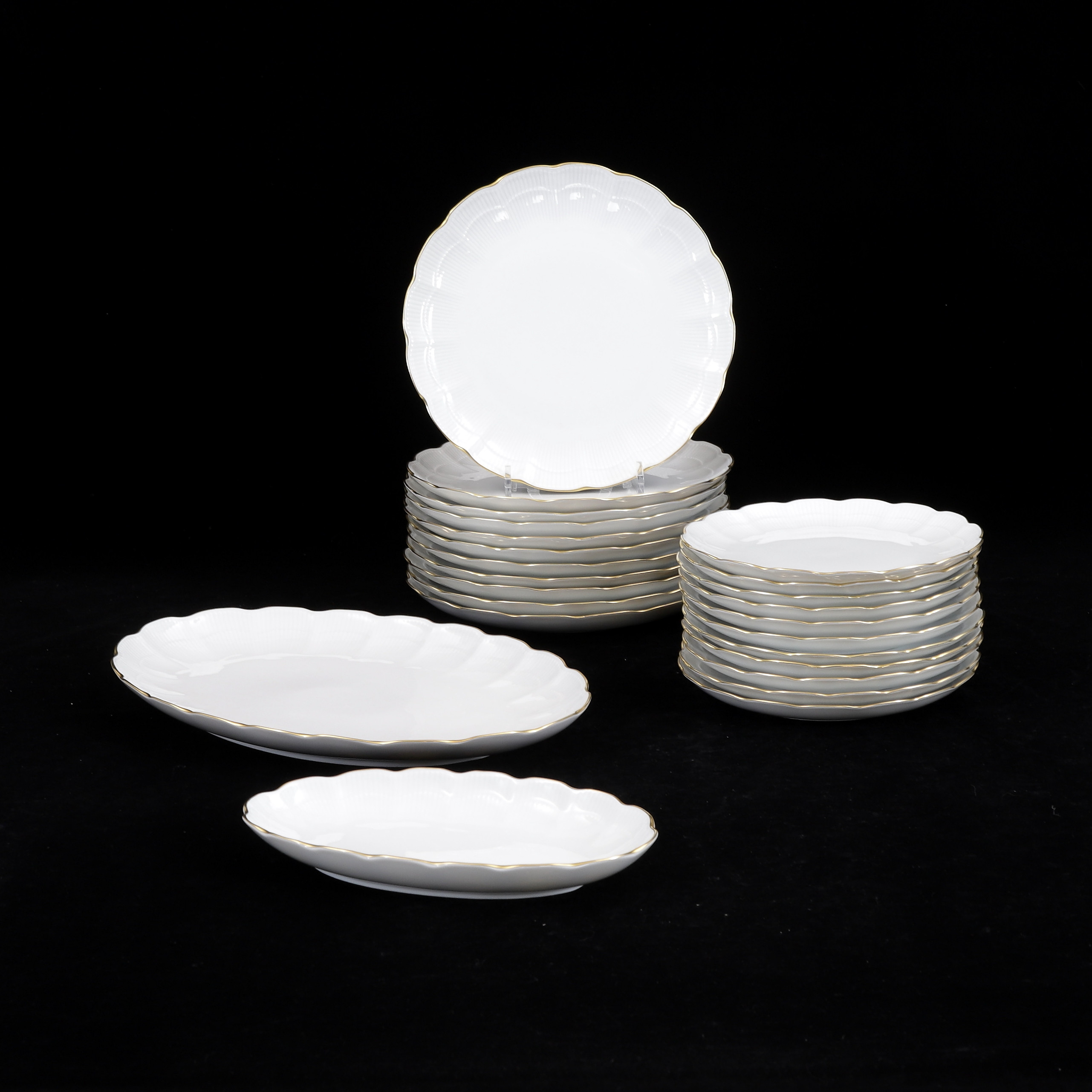 Images for 2306417. DINING SET, 24 pieces, porcelain, "Romantica ...